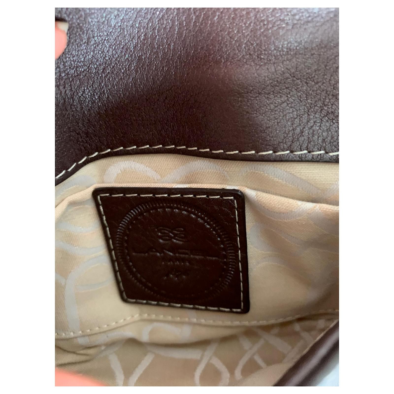 Pochette Lancel Cuir Marron ref.143685 - Joli Closet