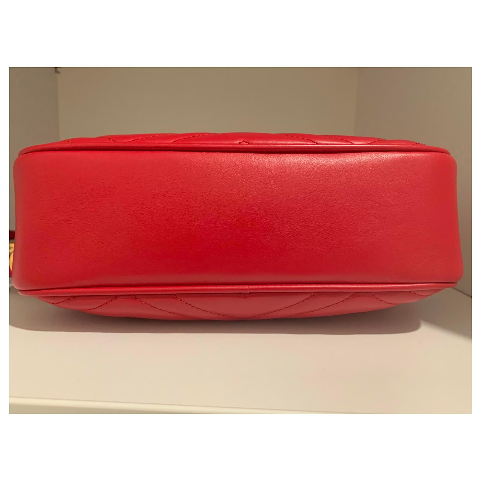 Sac Gucci Marmont Cuir Rouge ref.154736 - Joli Closet