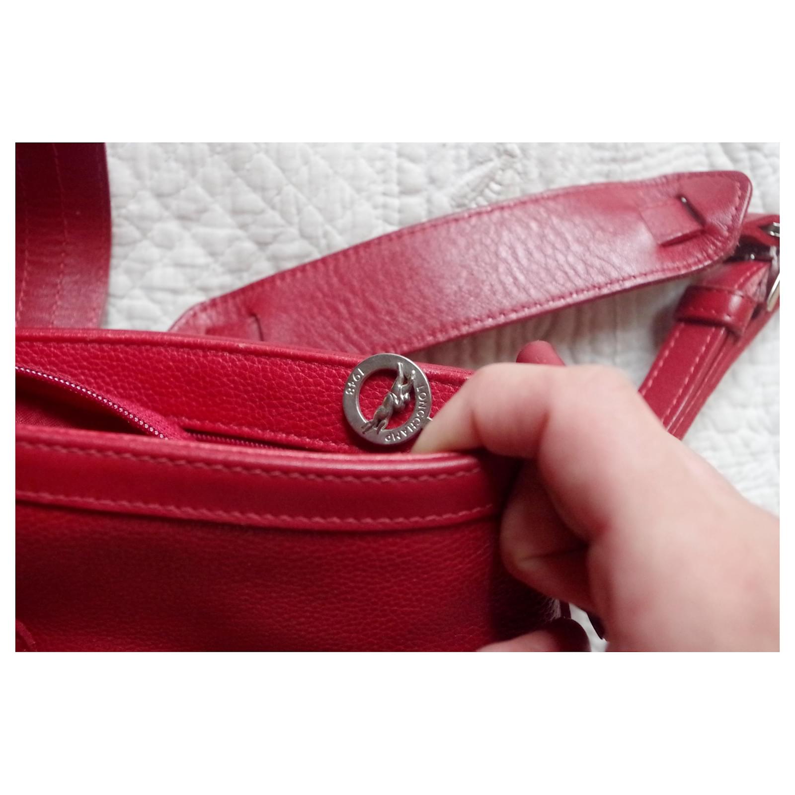 Longchamp Handbags Red Leather ref.155796 - Joli Closet