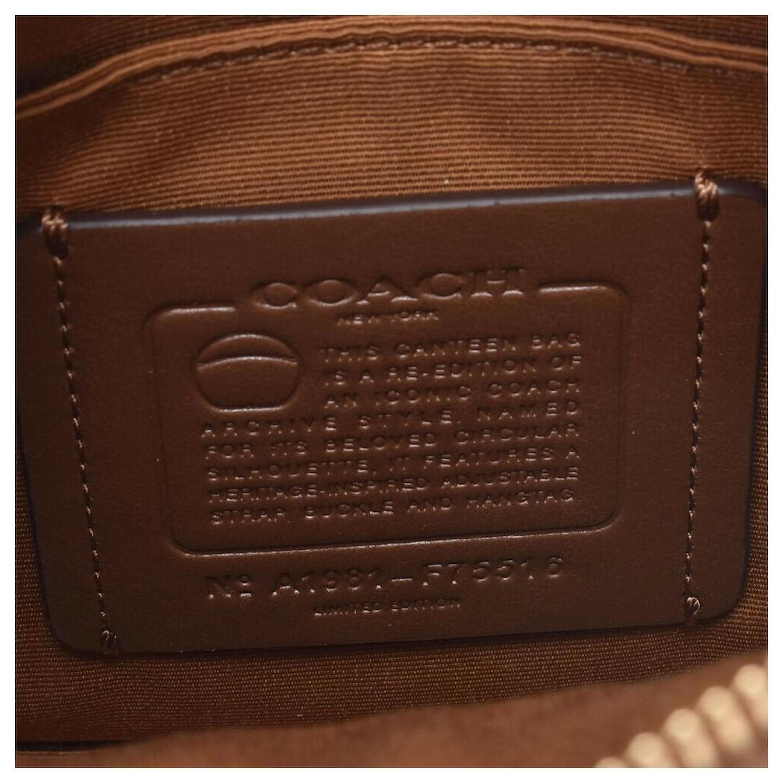 Sacs à main Coach Coach Vintage Sac à bandoulière Cuir Marron ref ...