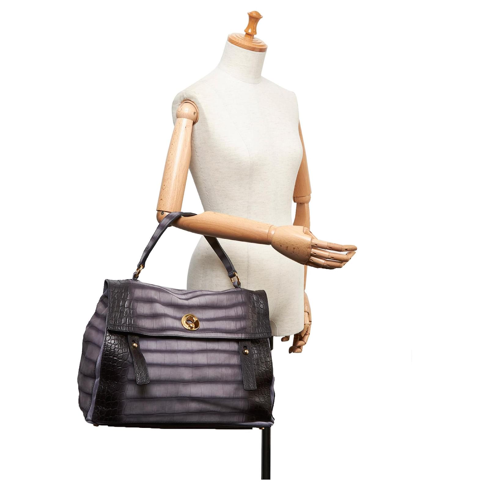 Yves Saint Laurent Sac à main Muse Two en cuir gaufré gris YSL Nubuck ...