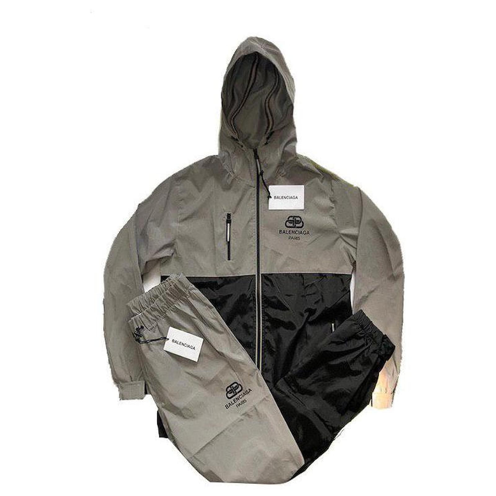 BALENCIAGA - Silver Tracksuit Black Cotton ref.168231 - Joli Closet