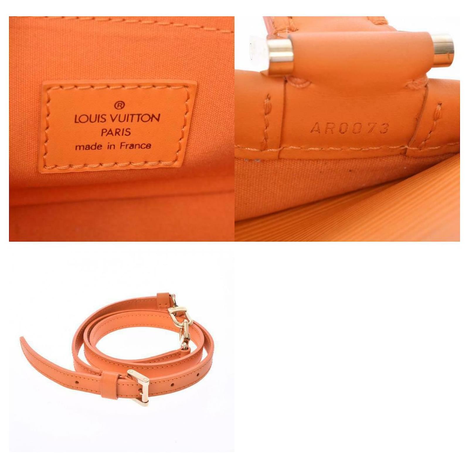 Louis Vuitton Dhanura Orange Leather ref.178392 - Joli Closet