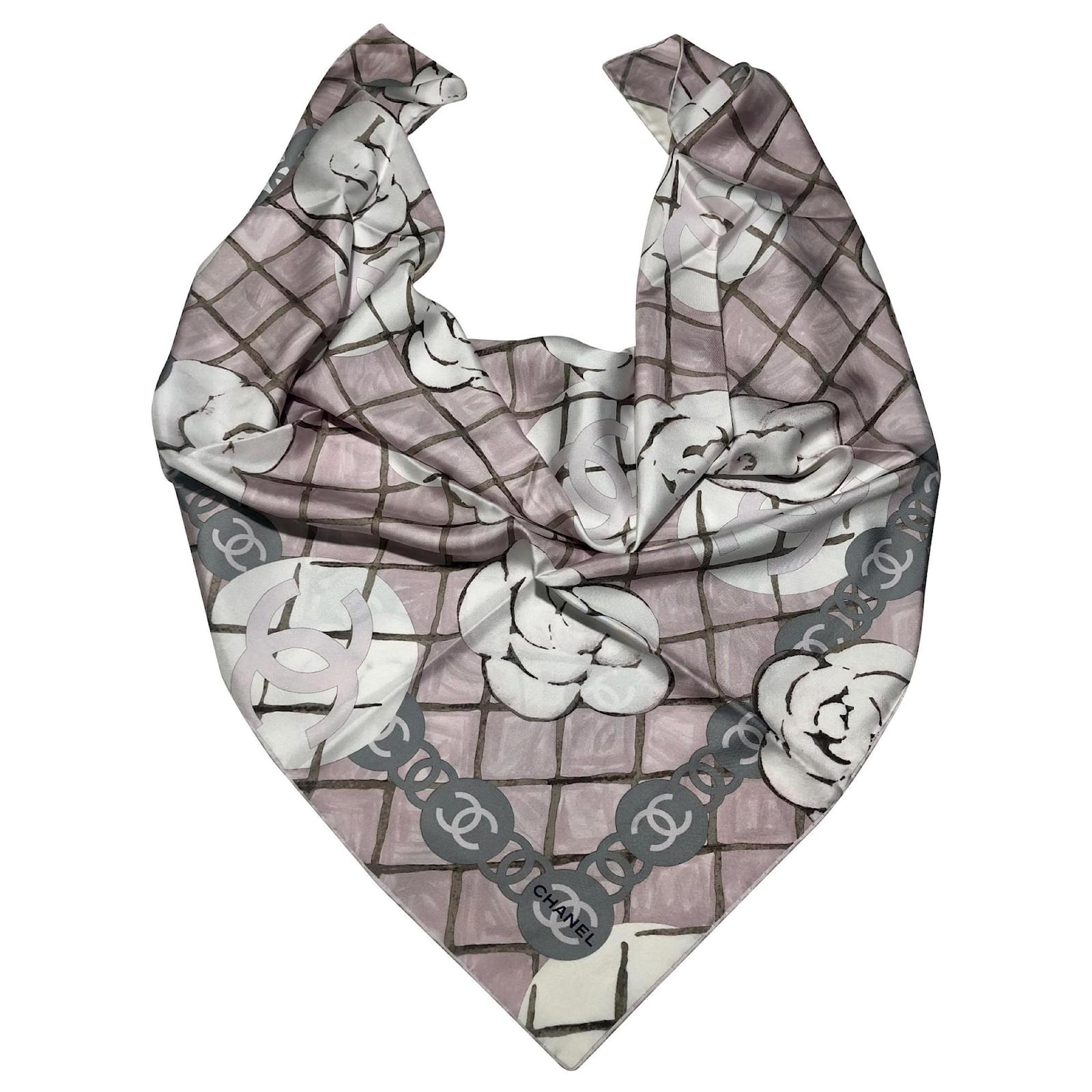 Foulard CHANEL rose Soie ref.182419 - Joli Closet
