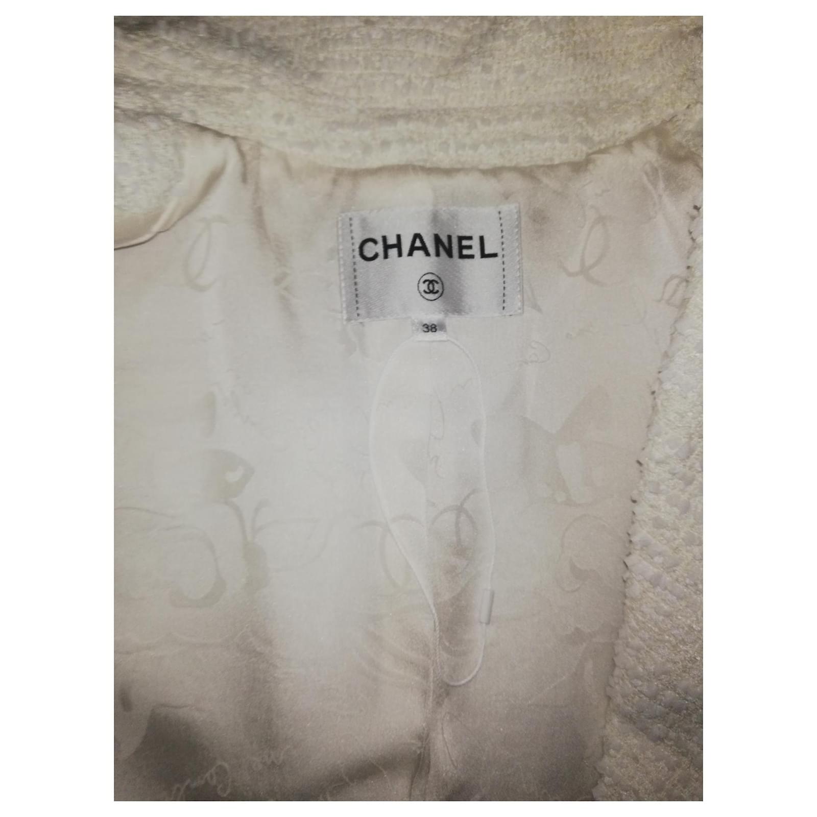 Chanel Jackets White Beige Polyester Wool ref.189787 - Joli Closet