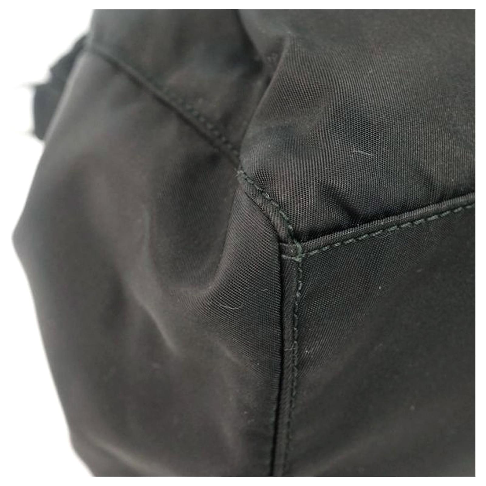 Sacoche Prada Tessuto Noir Cuir Veau façon poulain Nylon Tissu ref ...