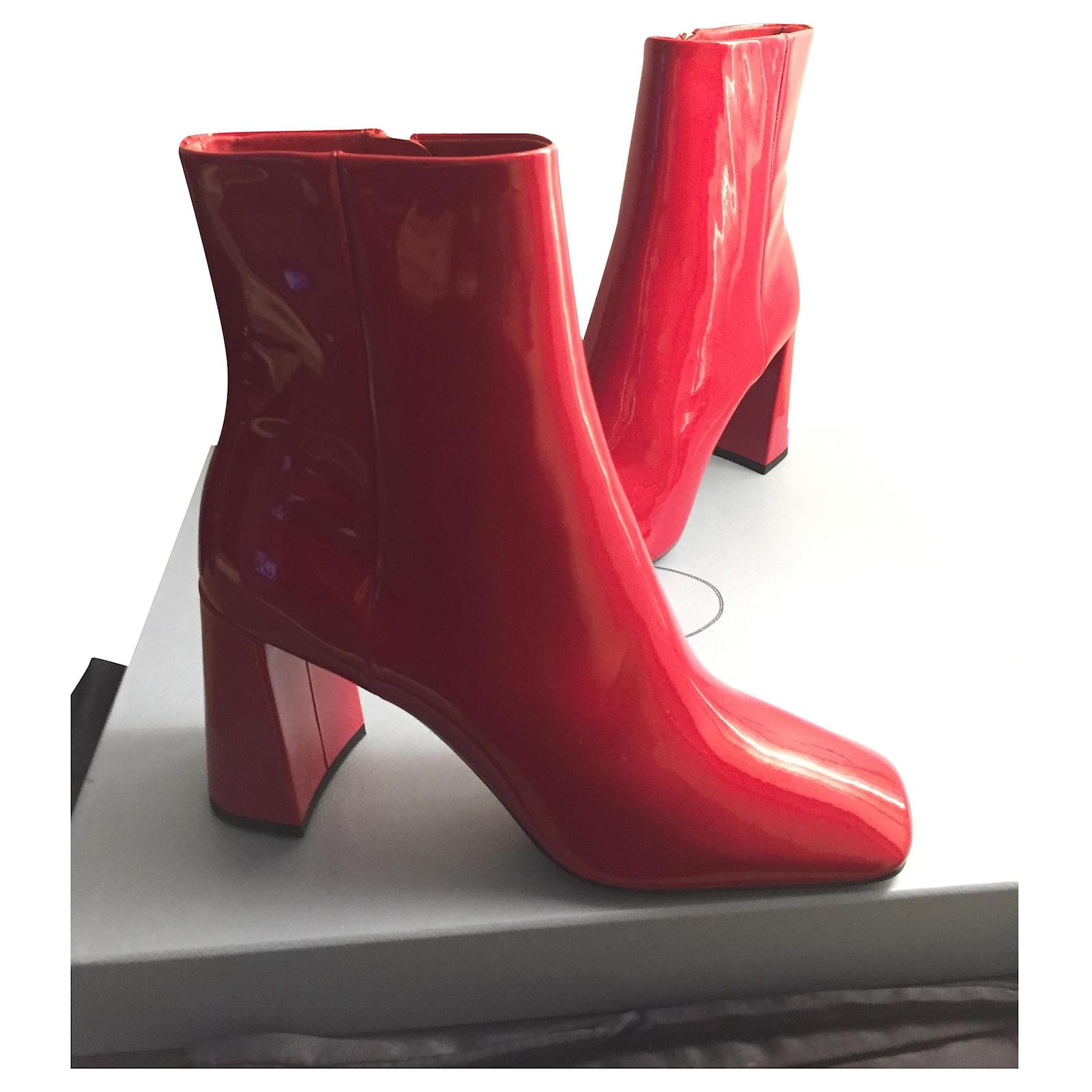 Prada Bottines en cuir verni Cuir vernis Rouge ref.196836 - Joli Closet