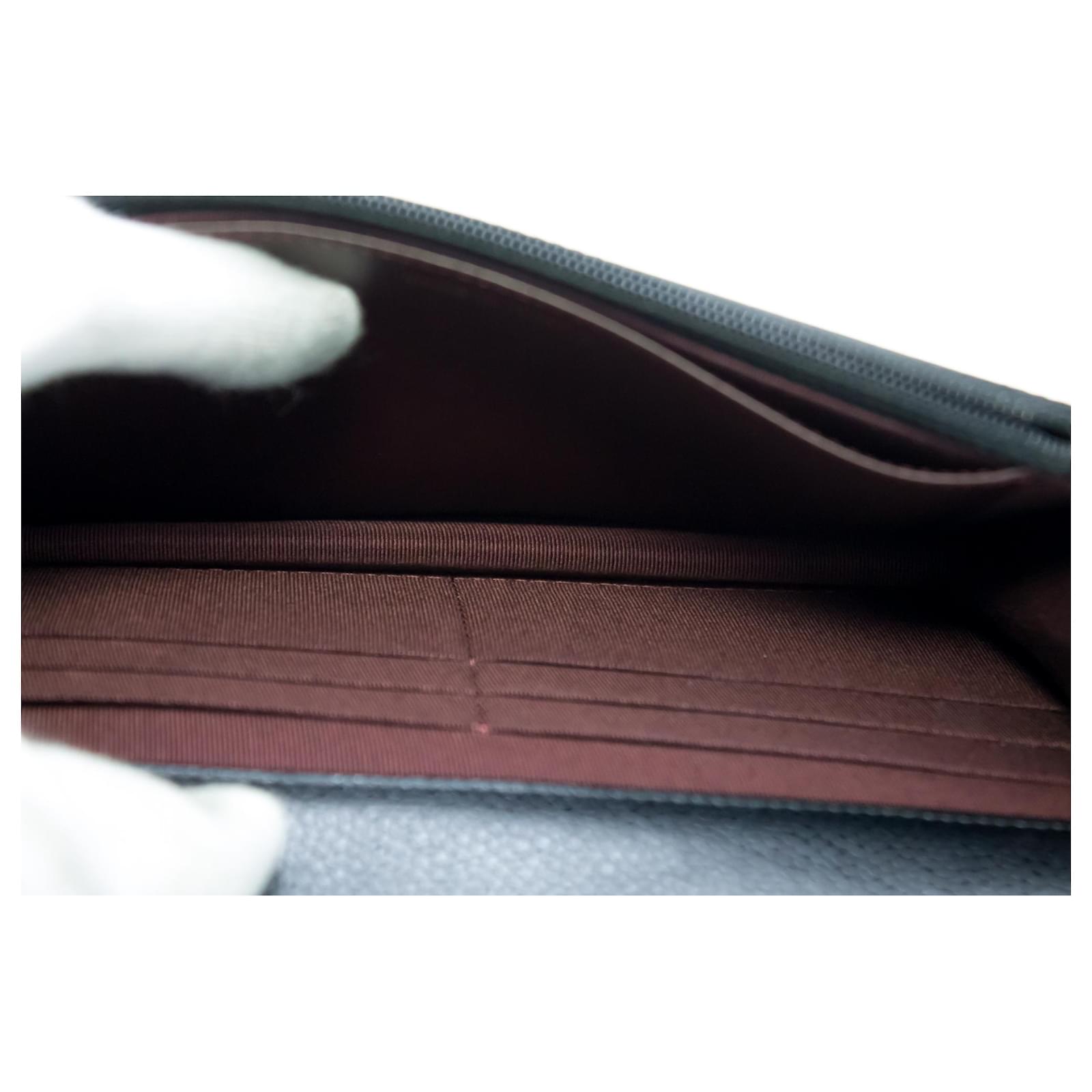 Chanel CHANEL Caviar Wallet On Chain WOC Schwarze Umhängetasche ...