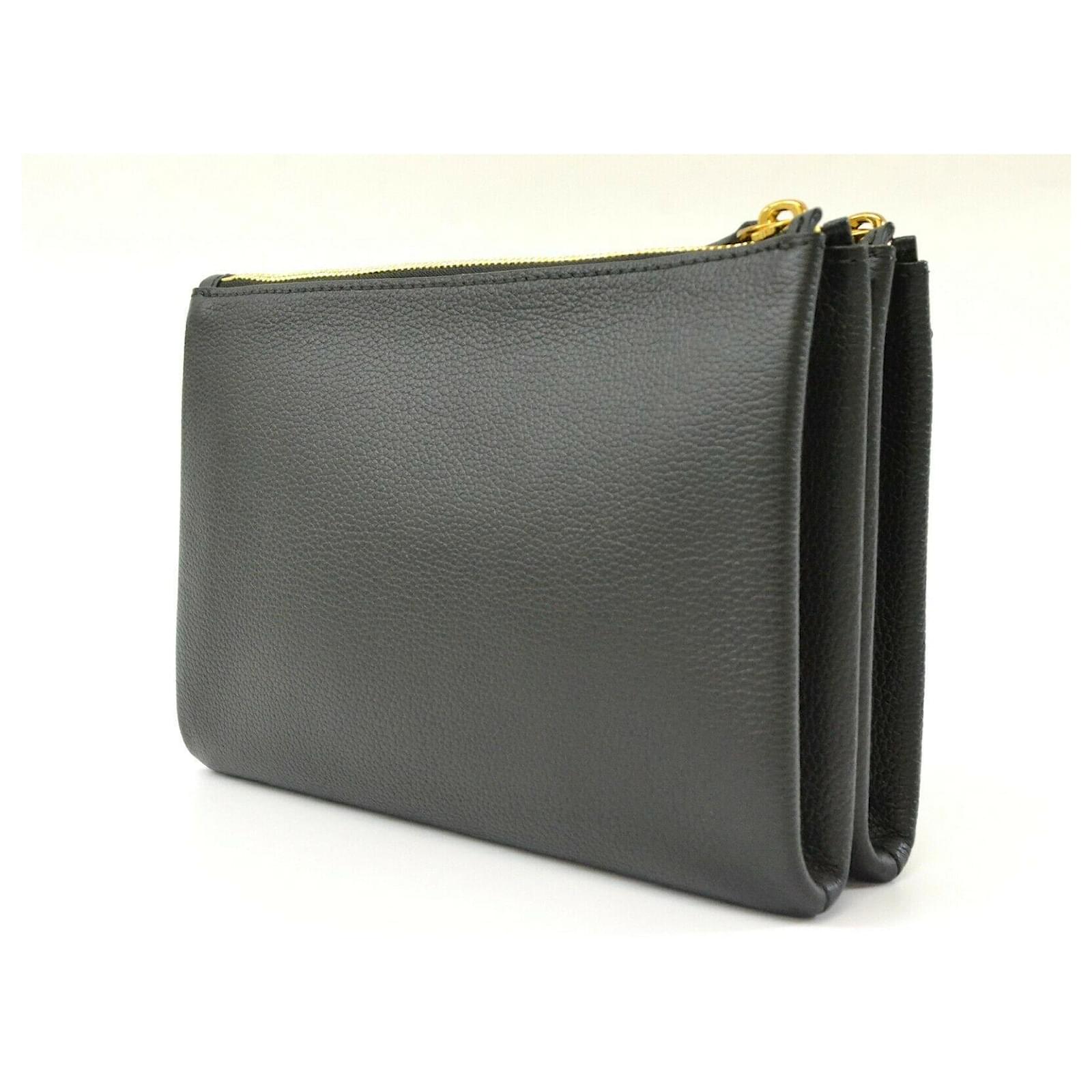 MCM Handbag Black Leather ref.207417 - Joli Closet