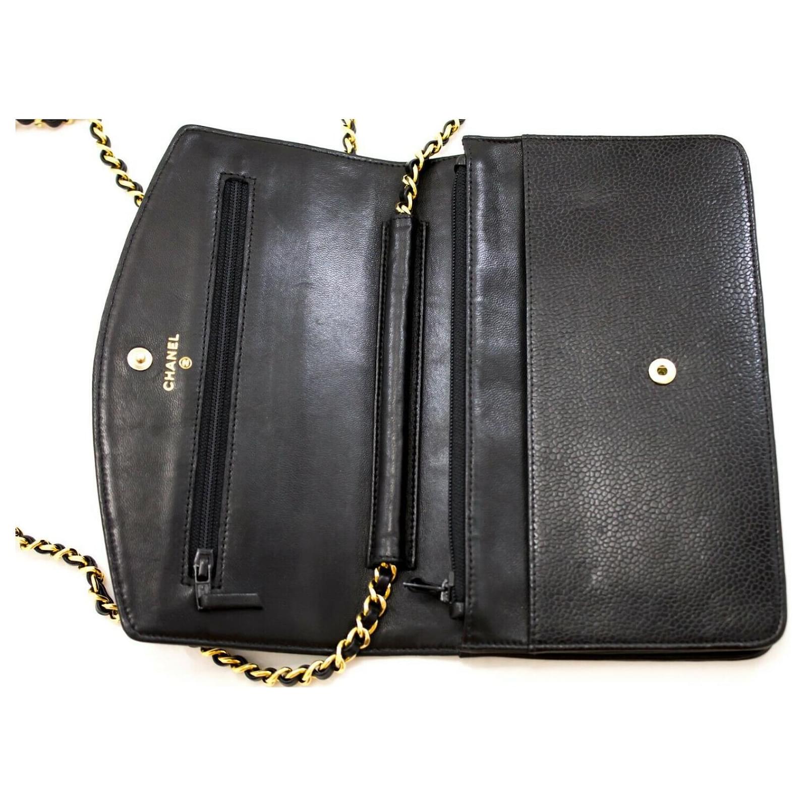 Chanel shoulder bag Black Leather ref.216412 - Joli Closet