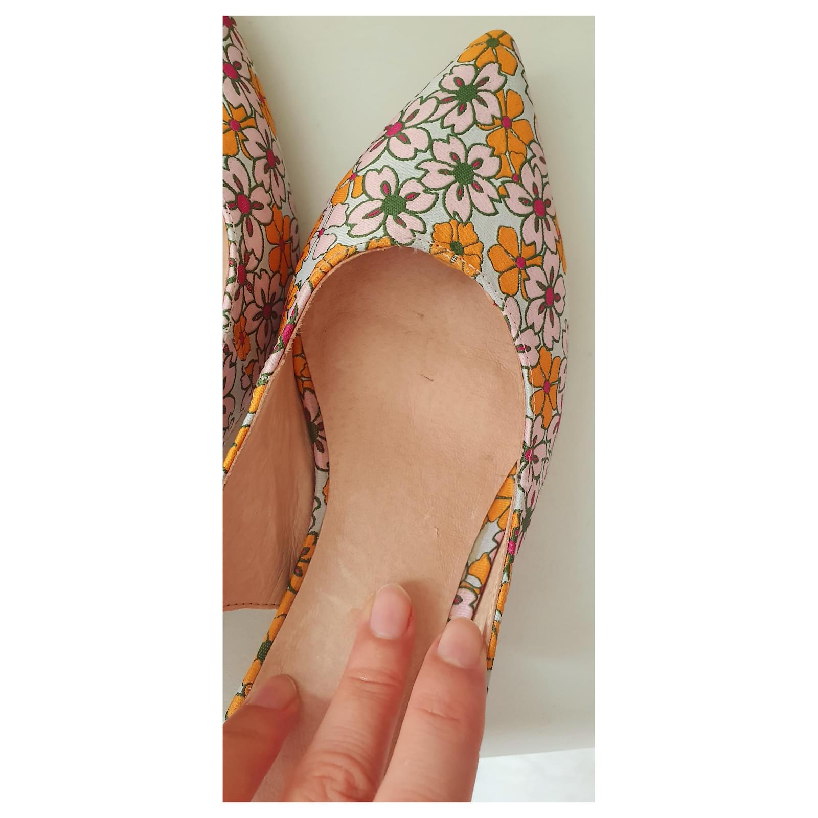 Essentiel Antwerp Heels Multiple colors Eggshell Cloth ref.232204 ...