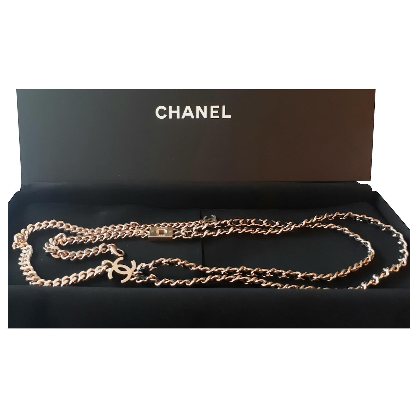 Chanel long necklace in gold metal and new leather Golden Steel ref ...