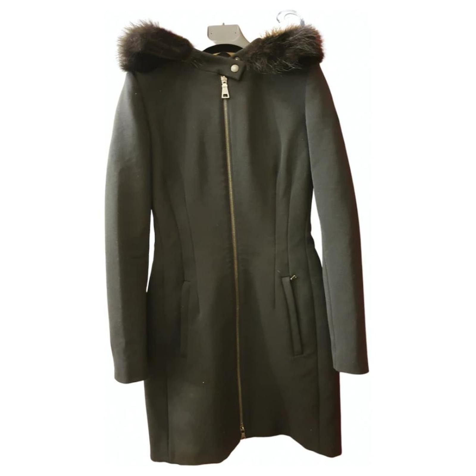 Prada Mantel Schwarz Pelz ref.239850 - Joli Closet