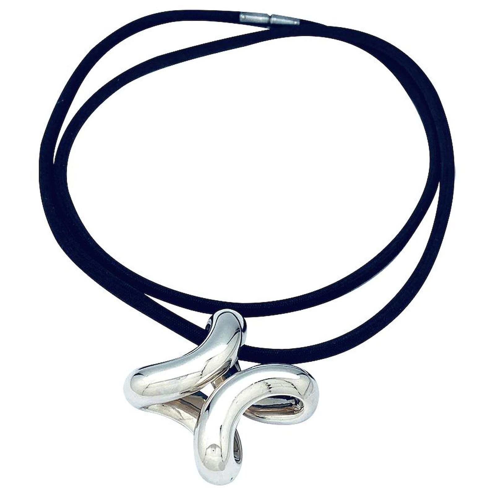 Hermès "Lima" necklace in silver. ref.246135 - Joli Closet