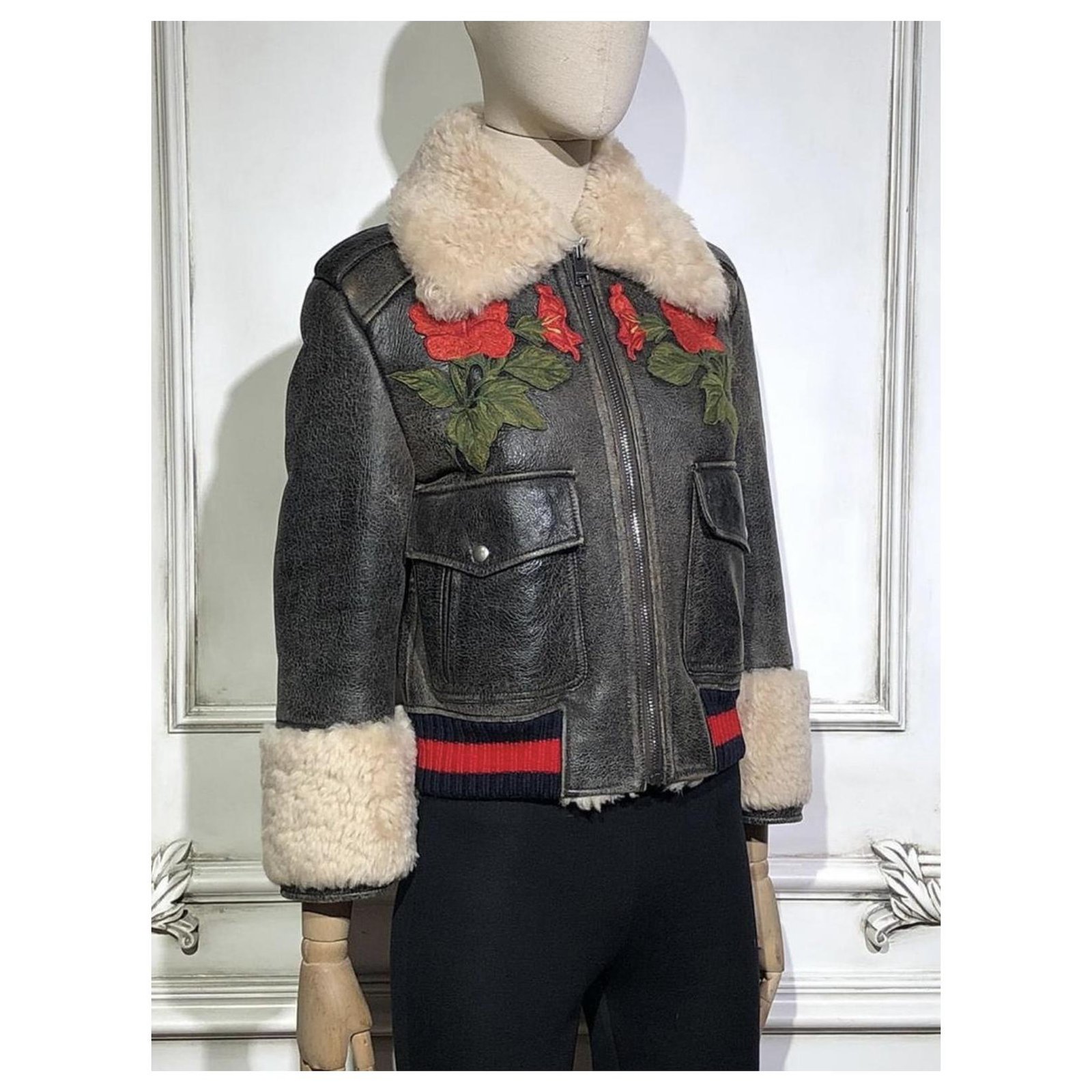 Gucci 10K$ Runway embroidered shearling jacket Multiple colors Leather ...