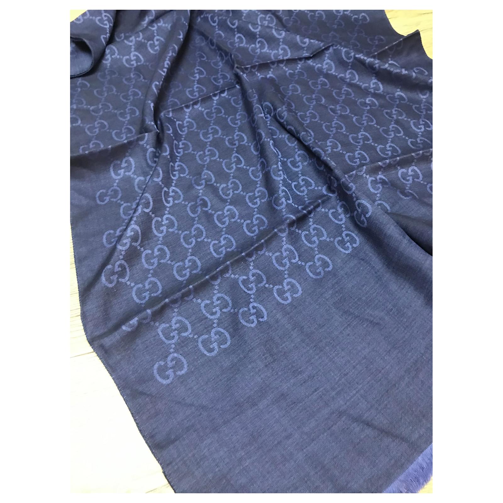 Blue Gucci stole Silk Wool ref.258349 - Joli Closet