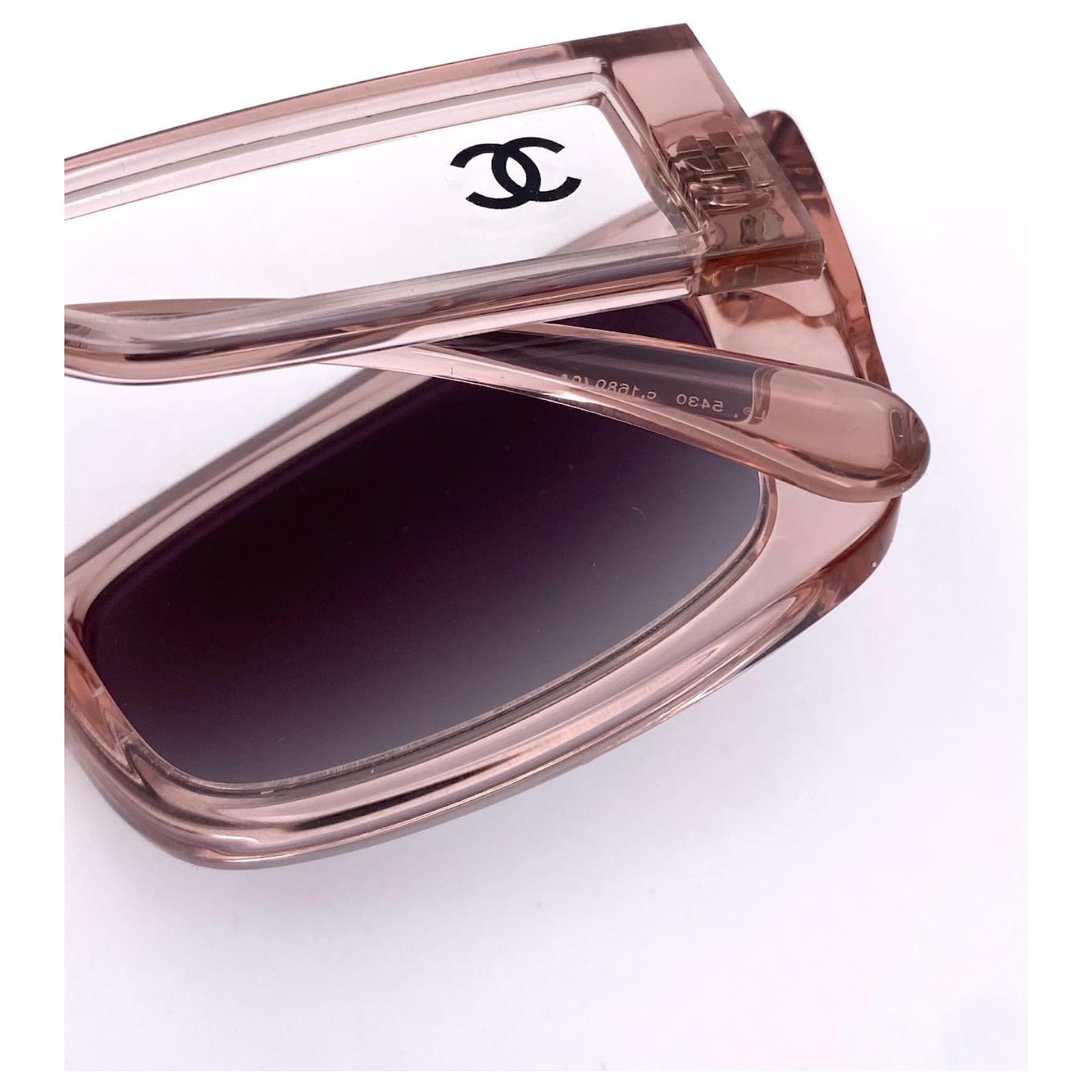 Chanel, Pink rectangular Chanel sunglasses 2021 Acetate ref.319115 ...