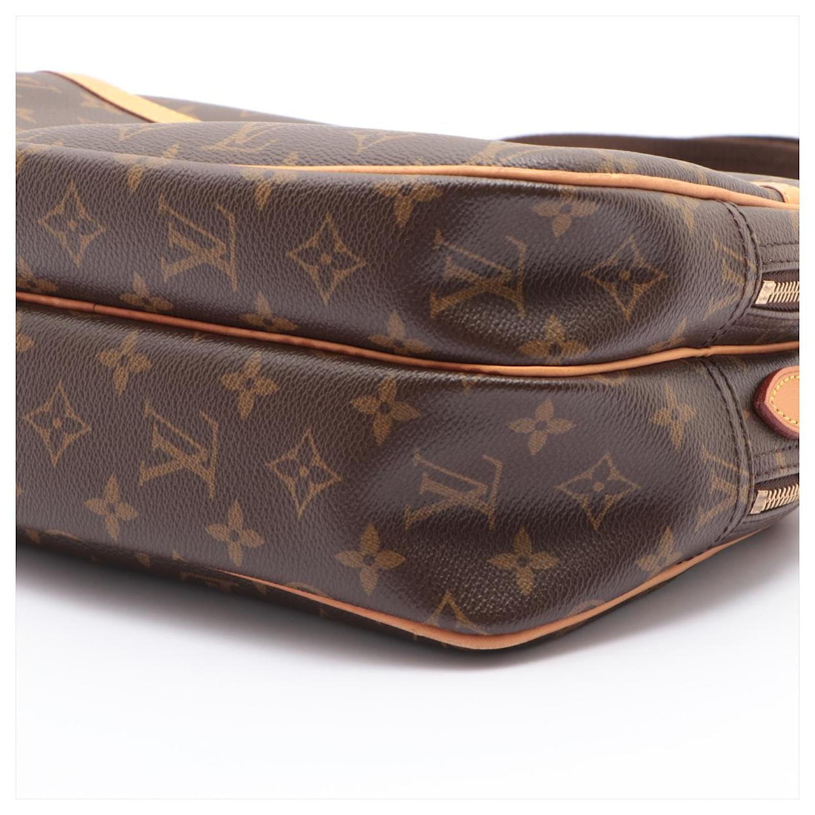 Louis Vuitton Reporter Brown Cloth ref.343299 - Joli Closet