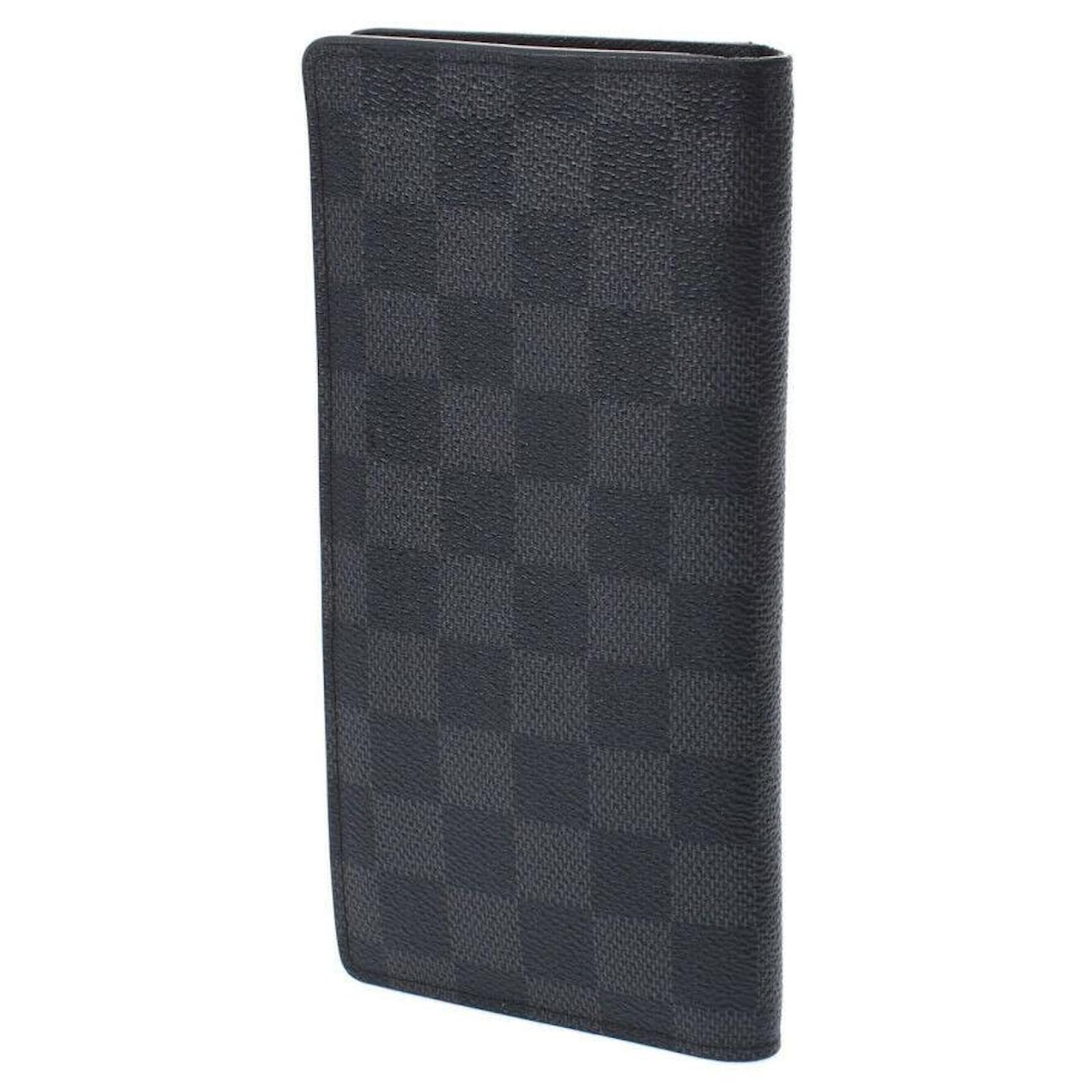 Louis Vuitton Brazza Grey Cloth ref.376707 - Joli Closet