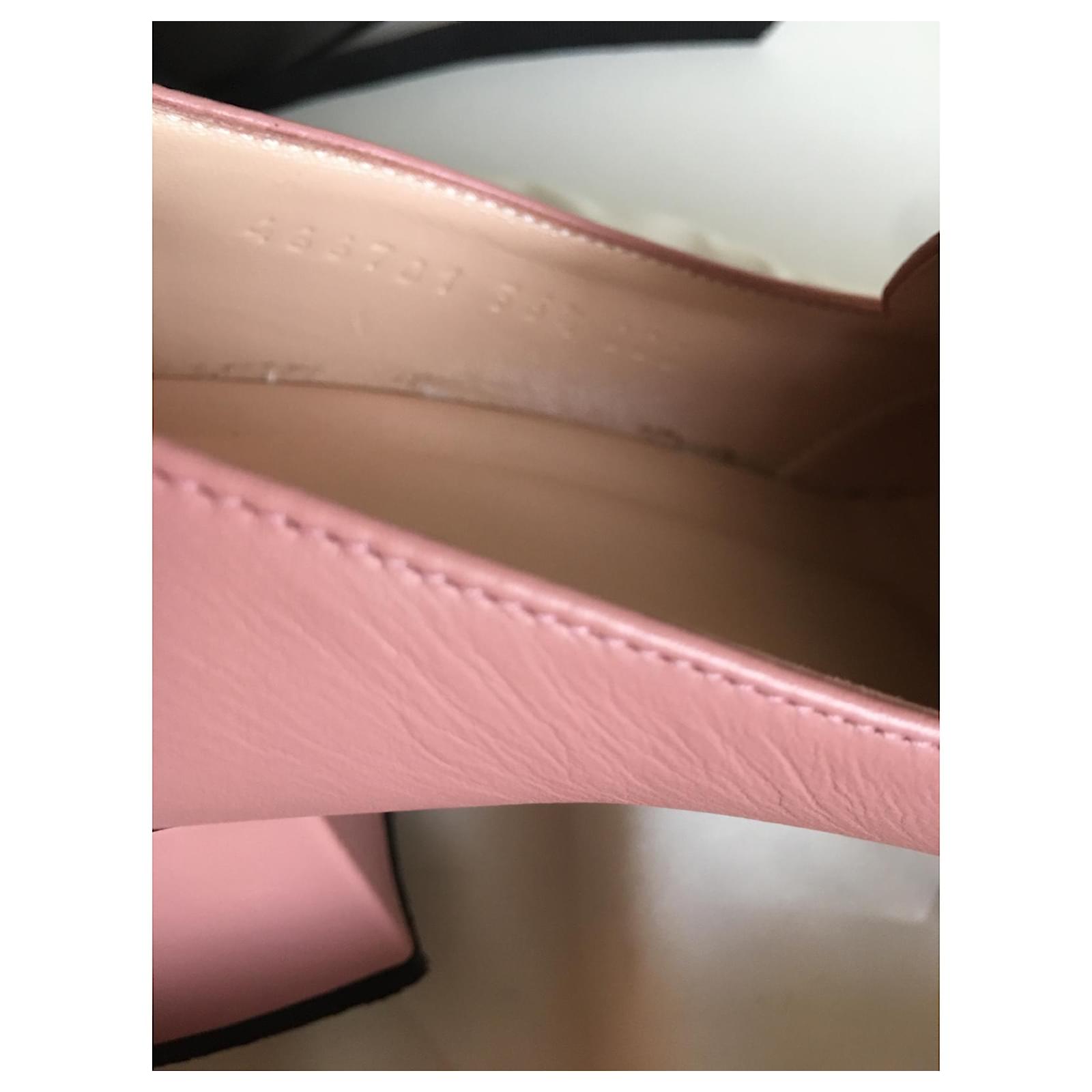 Gucci Talons Cuir Rose ref.394964 - Joli Closet