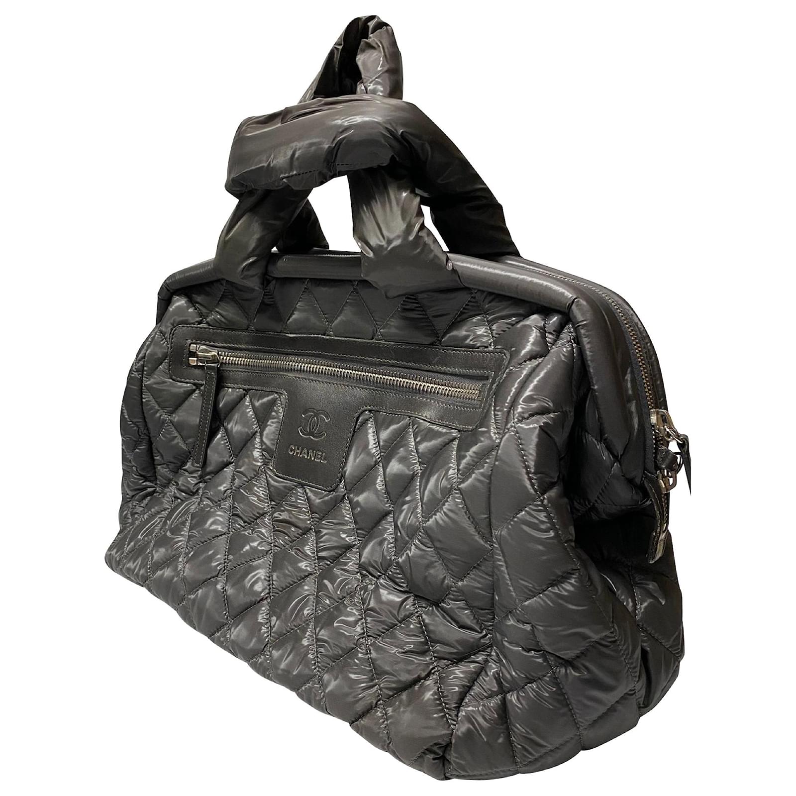 Chanel Cocoon Bag in Grey Nylon ref.403602 - Joli Closet