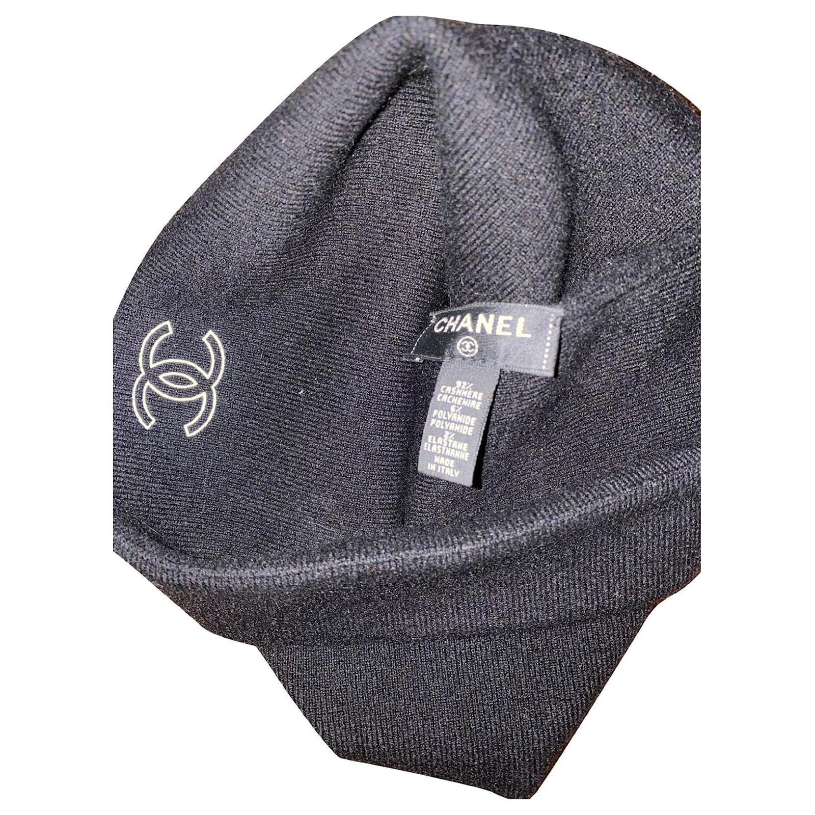 Chanel Hats Black Cashmere ref.413071 - Joli Closet