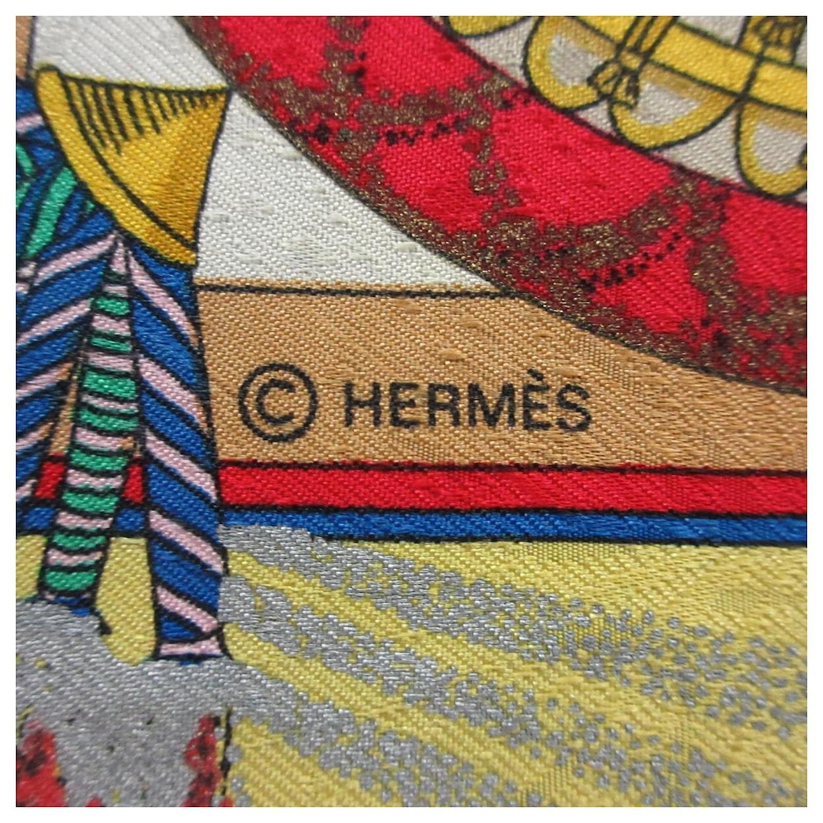 HERMÈS CARRÉ Soie Multicolore ref.414209 - Joli Closet HERMÈS CARRÉ Soie Multicolore ref.414209 - Joli Closet
