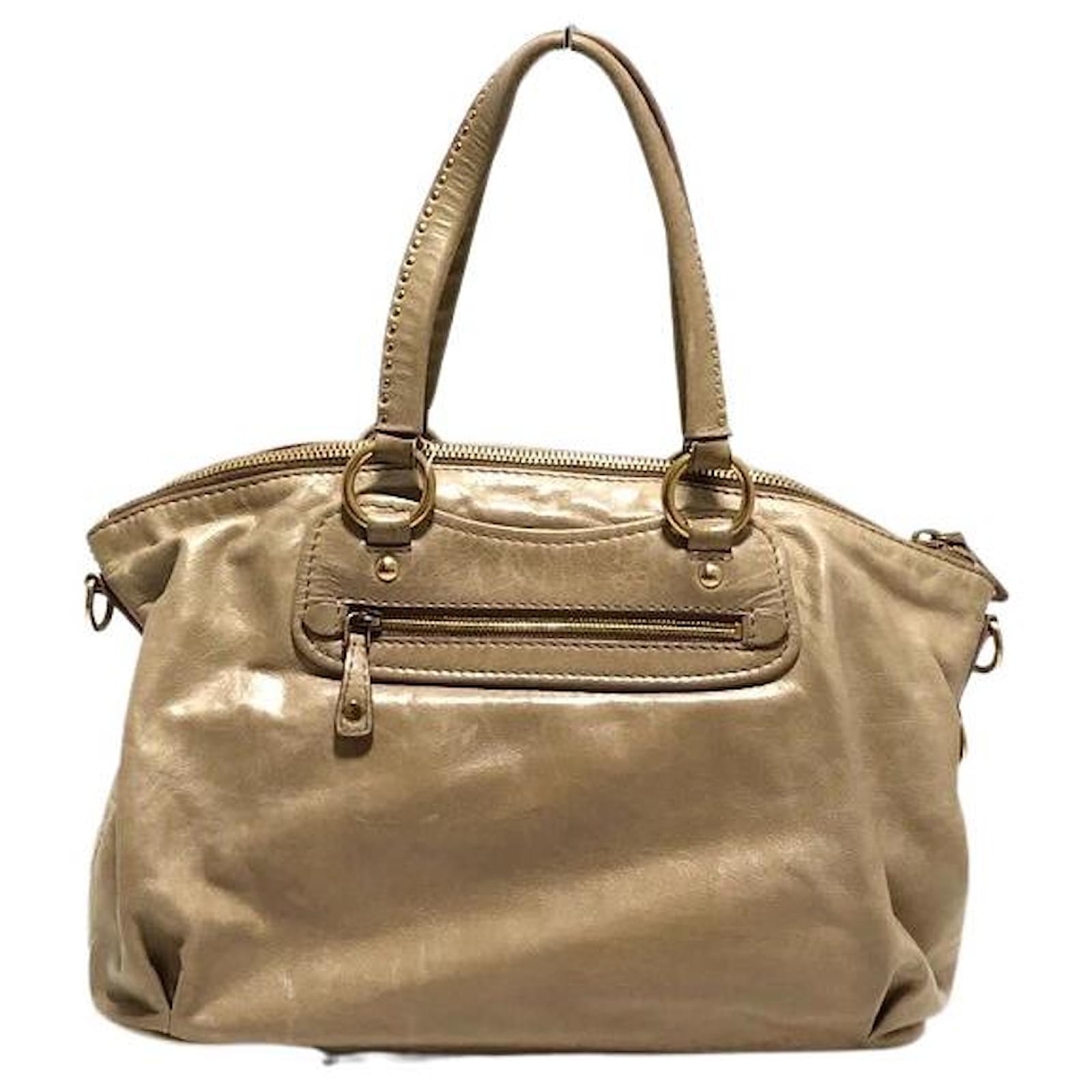 Miu Miu Sac à main Cuir Beige ref.418459 - Joli Closet