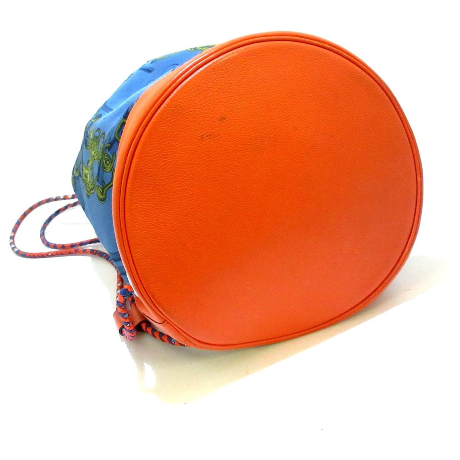 Hermès Backpack Navy blue Silk ref.423678 - Joli Closet