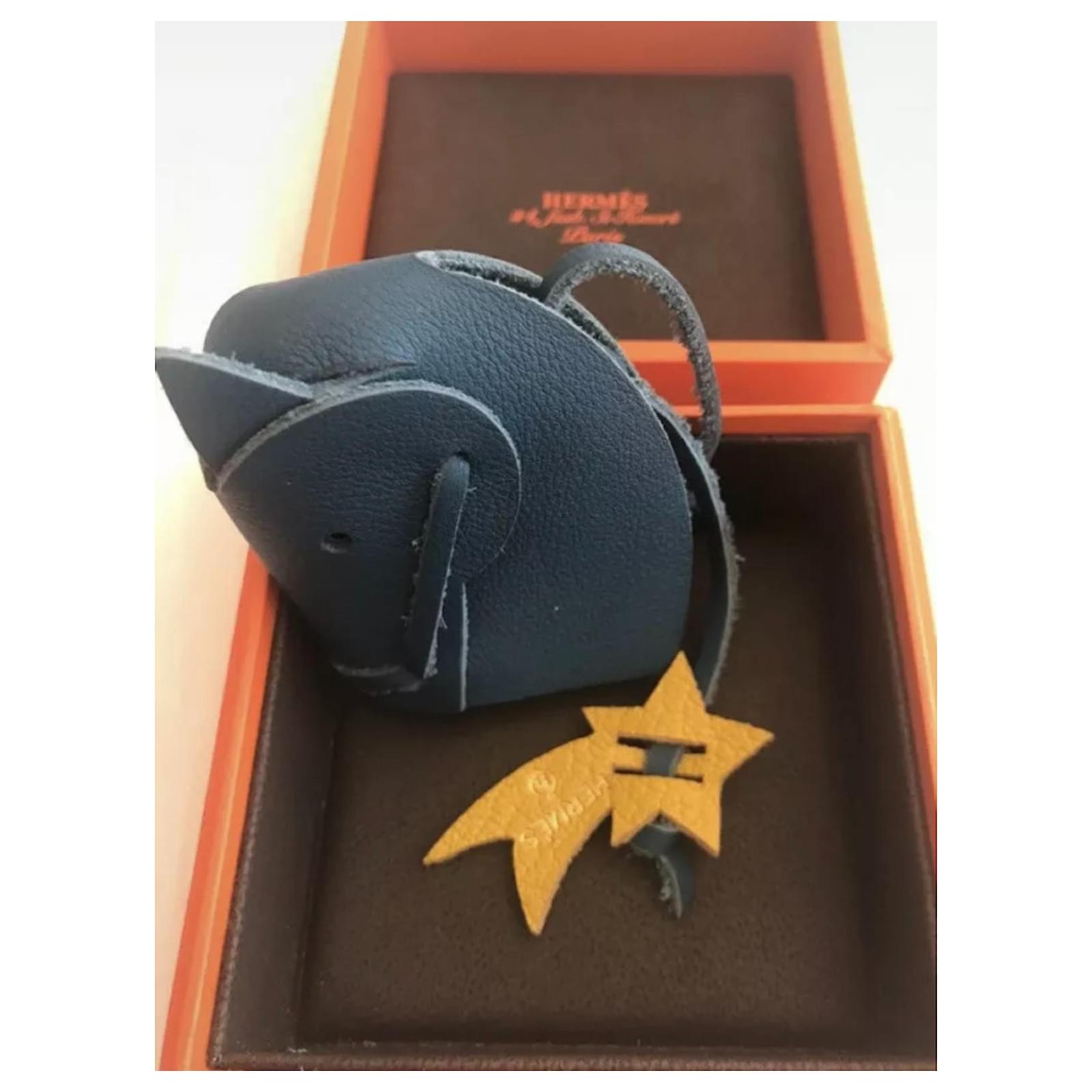Hermès Cadeaux VIP Cuir Bleu ref.426514 - Joli Closet
