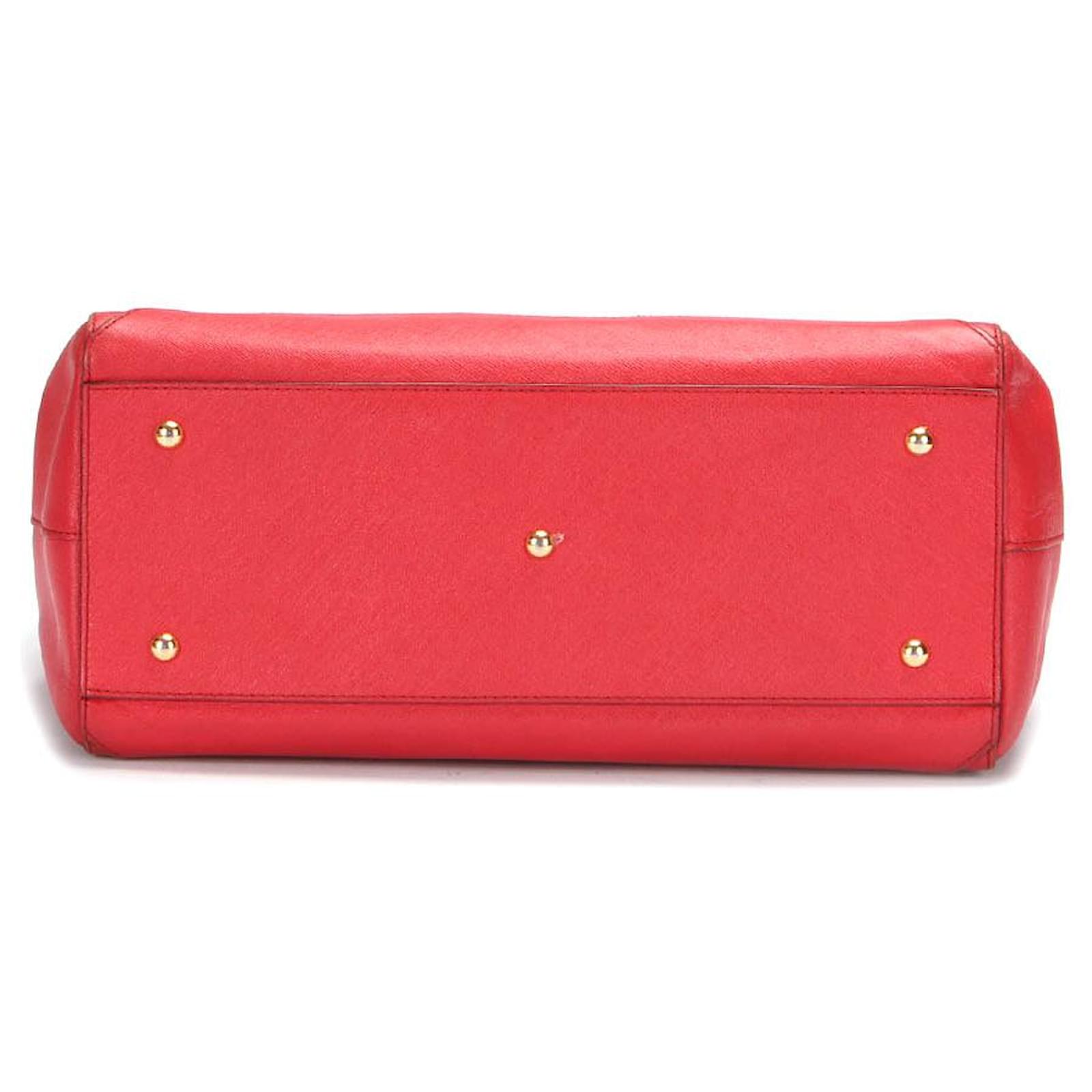 MCM Handtasche Rot Leder ref.430391 - Joli Closet