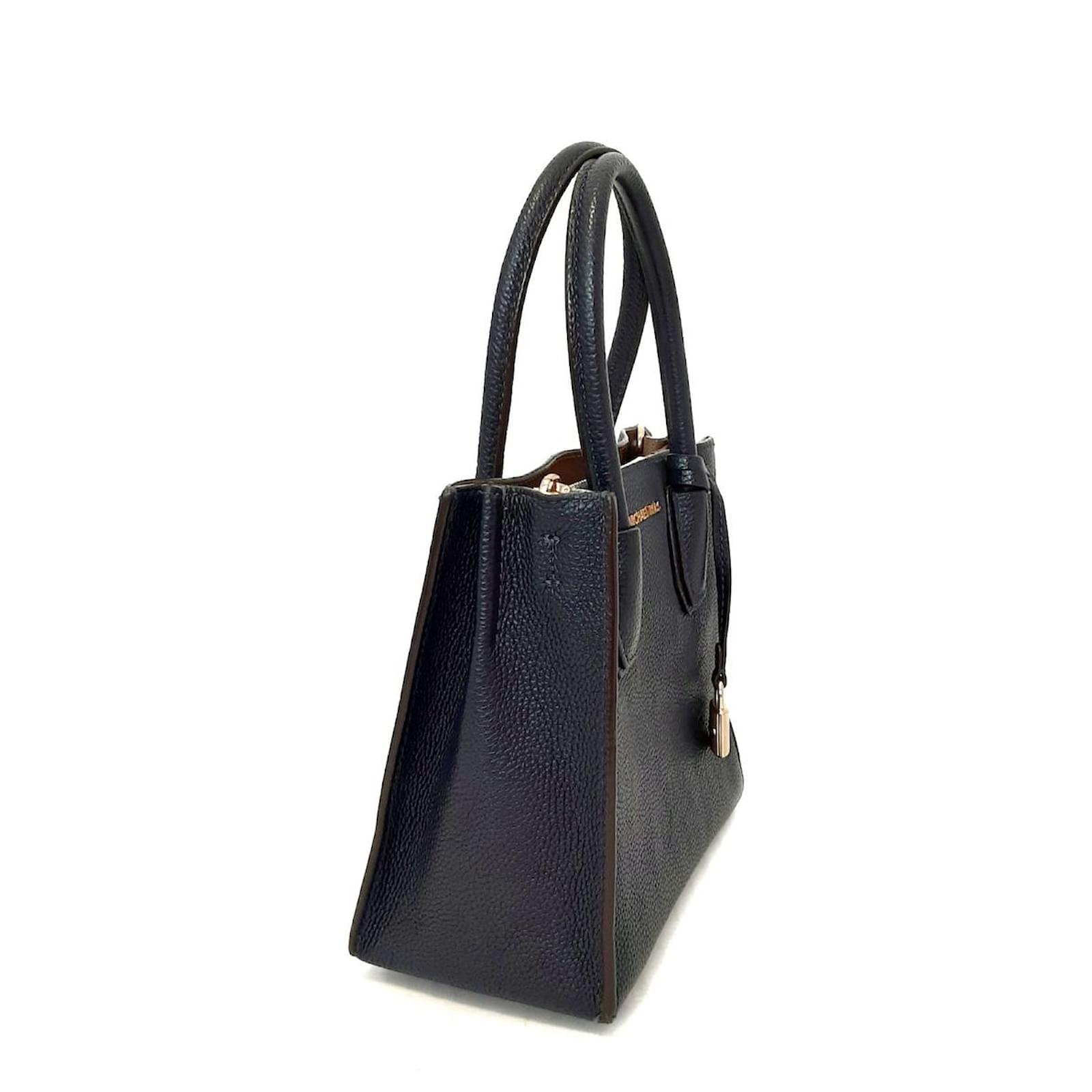 Michael Kors Mercer Navy blue Leather ref.436871 - Joli Closet