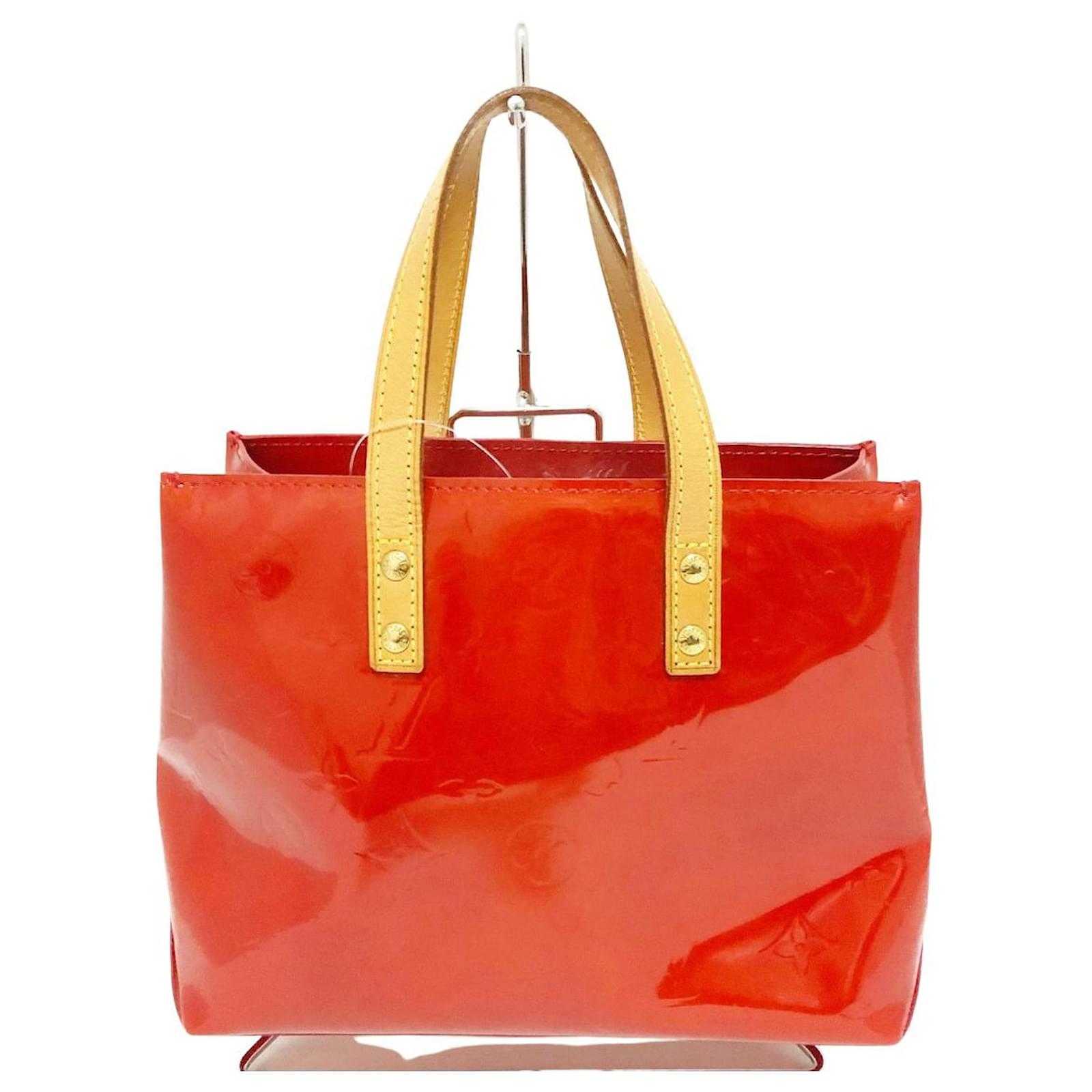 Louis Vuitton Reade Red Patent leather ref.455922 - Joli Closet