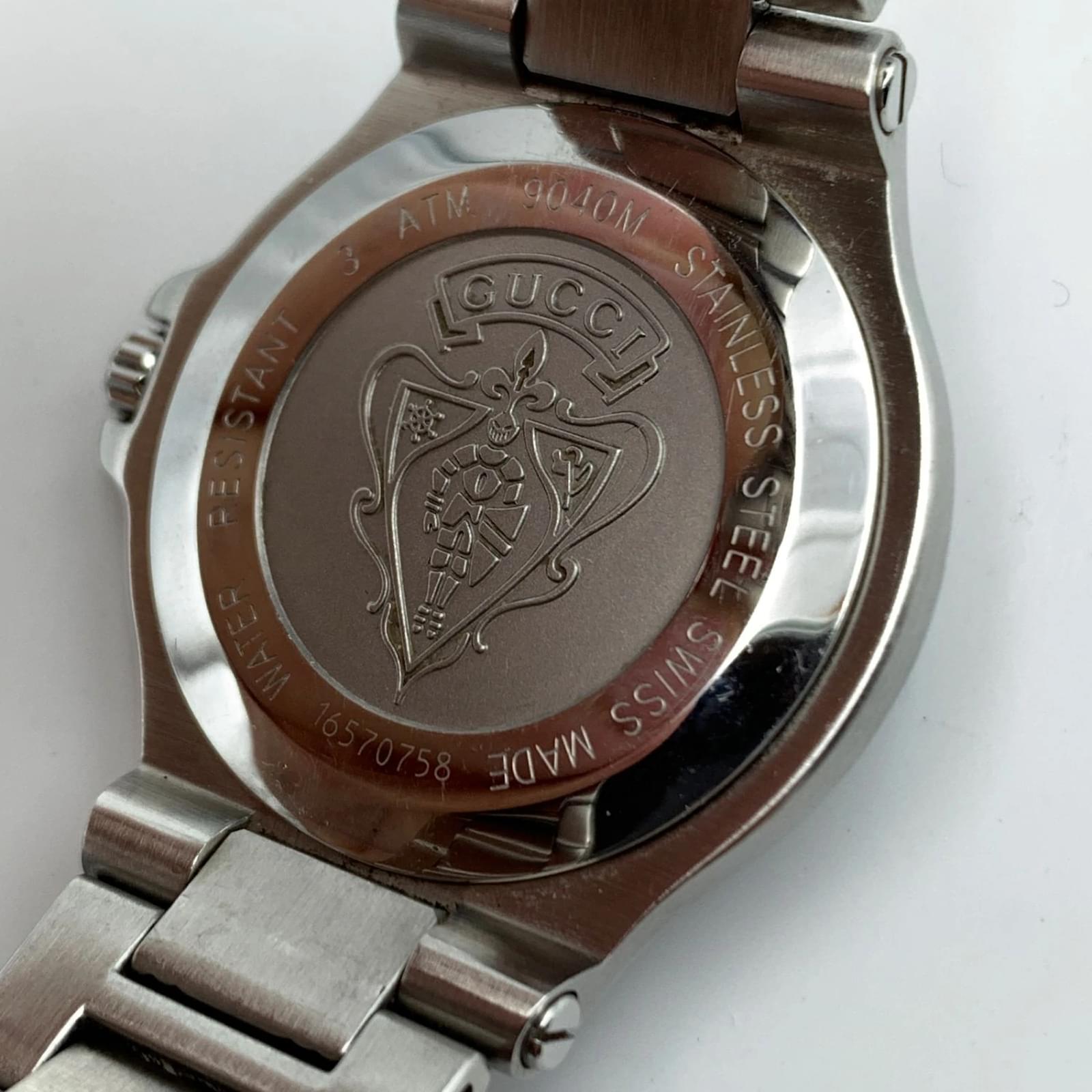 Gucci Silver Stainless Steel Mod 9040 M Quartz Wrist Watch Silvery ref ...