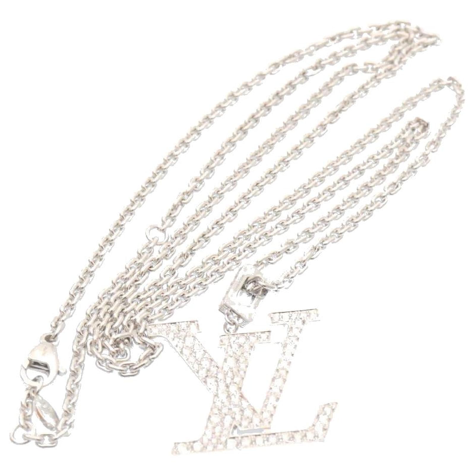 LOUIS VUITTON Pandantif LV XL Necklace White Gold Diamond Q93821 auth ...