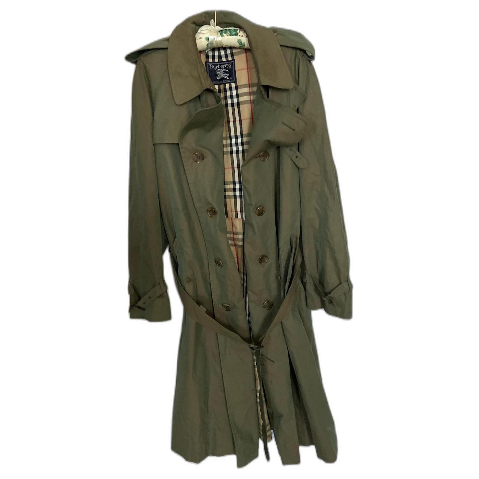 Burberry Men Coats Outerwear Olive green Cotton ref.462984 - Joli Closet