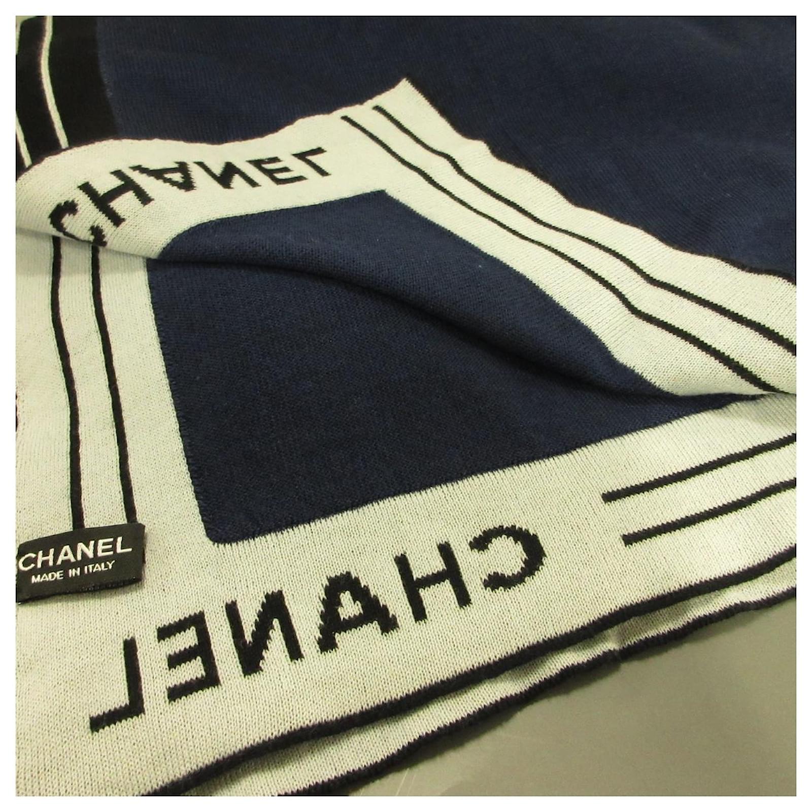 Foulard Chanel Laine Multicolore ref.469967 - Joli Closet