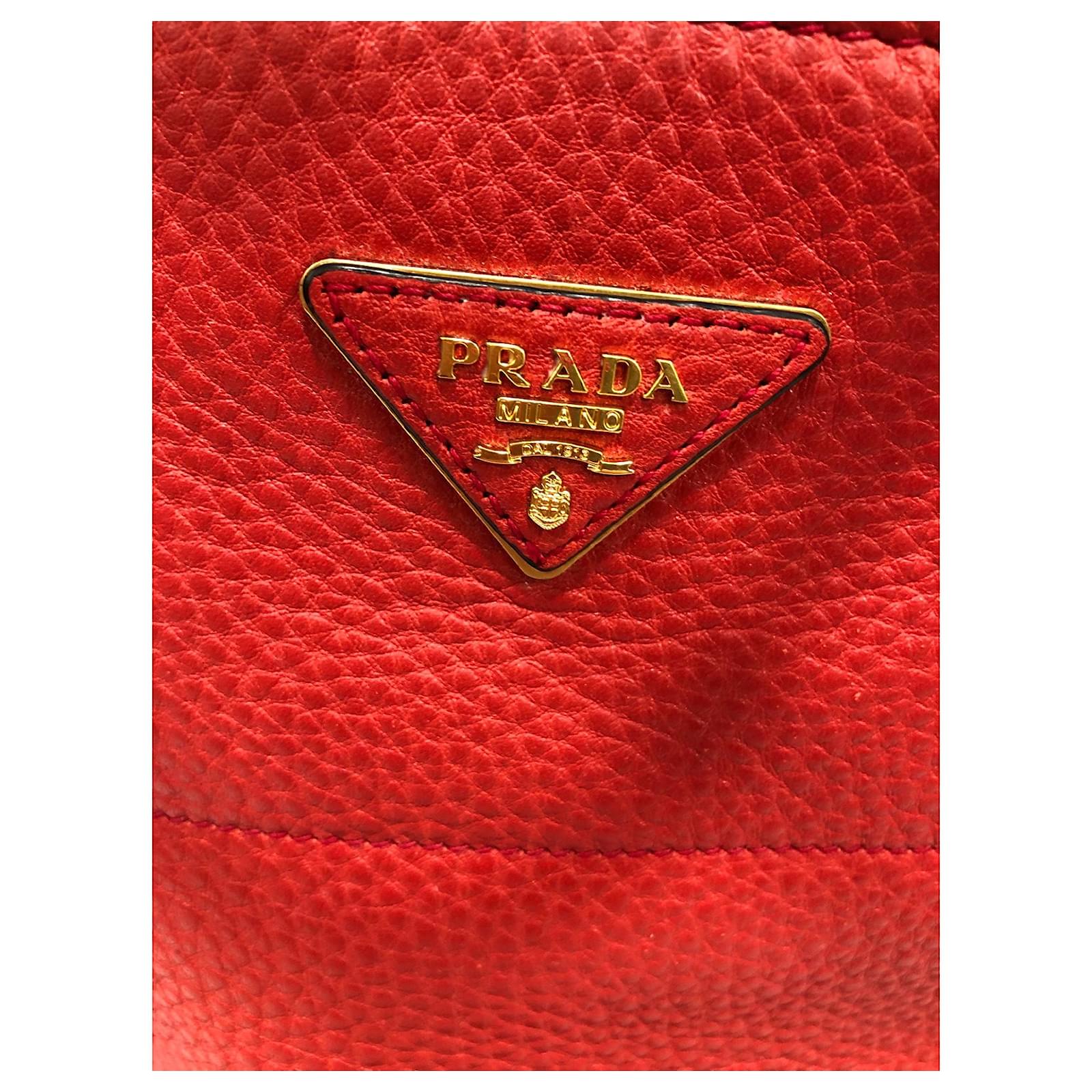 Prada Handbags Red Leather ref.474217 - Joli Closet