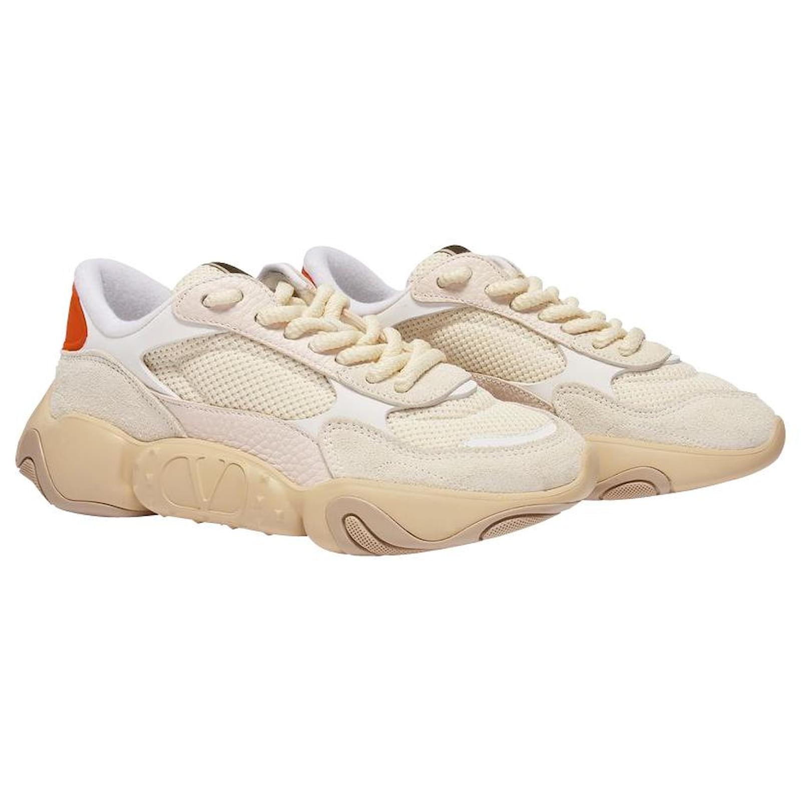 Valentino Garavani Tênis em couro bege Carne ref.475286 - Joli Closet