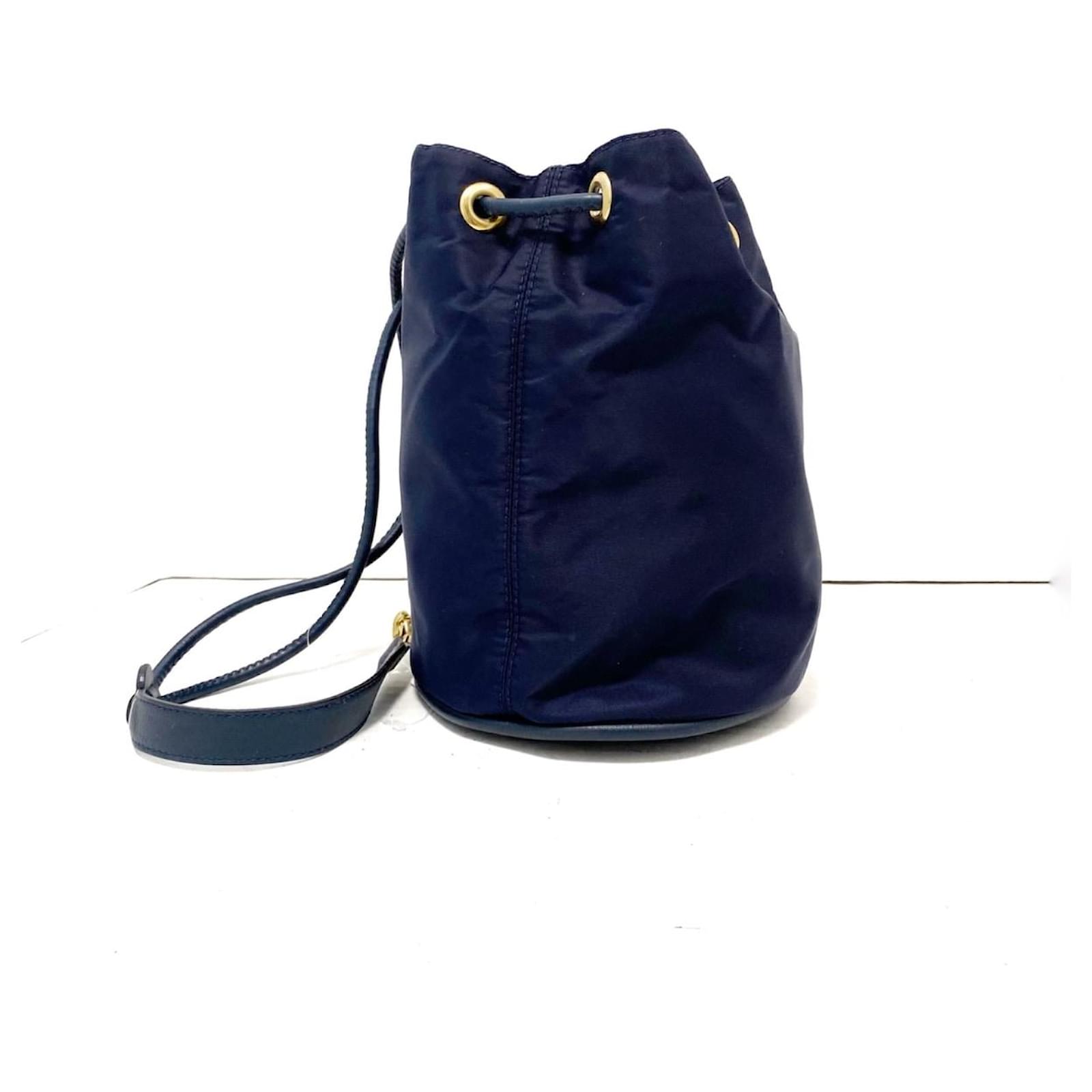 Céline Backpack Navy blue Synthetic ref.479760 - Joli Closet