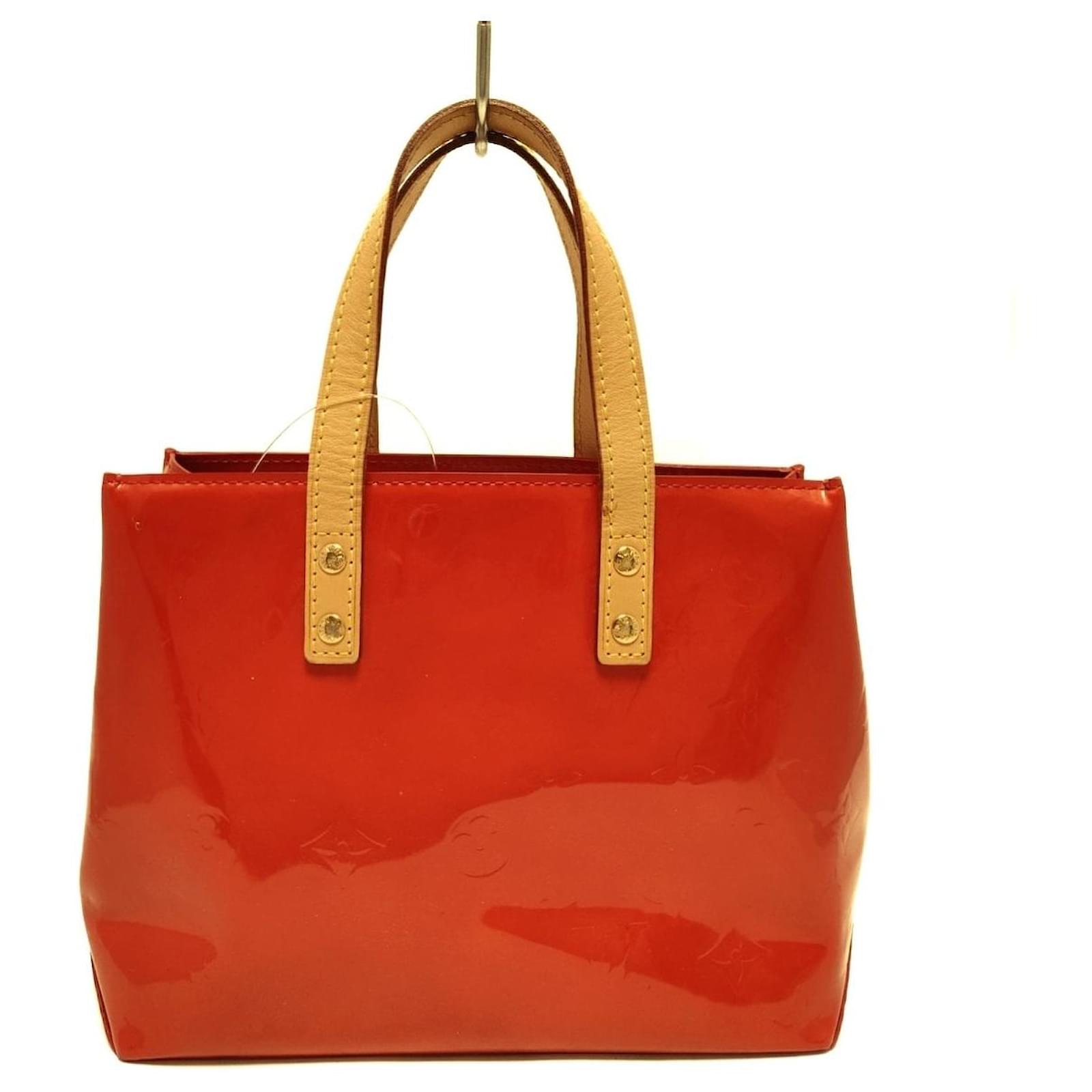 Louis Vuitton Reade Red Patent leather ref.479981 - Joli Closet
