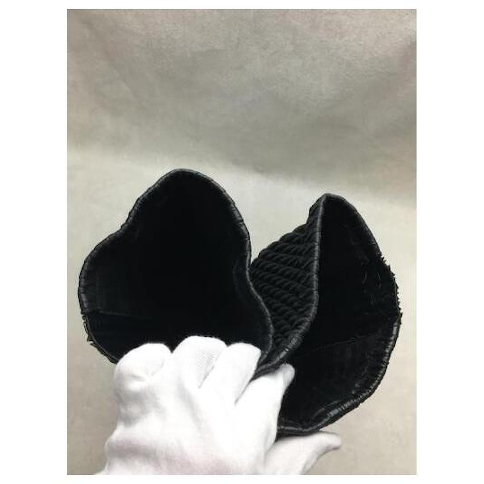 Chanel Boots Black Leather ref.480445 - Joli Closet