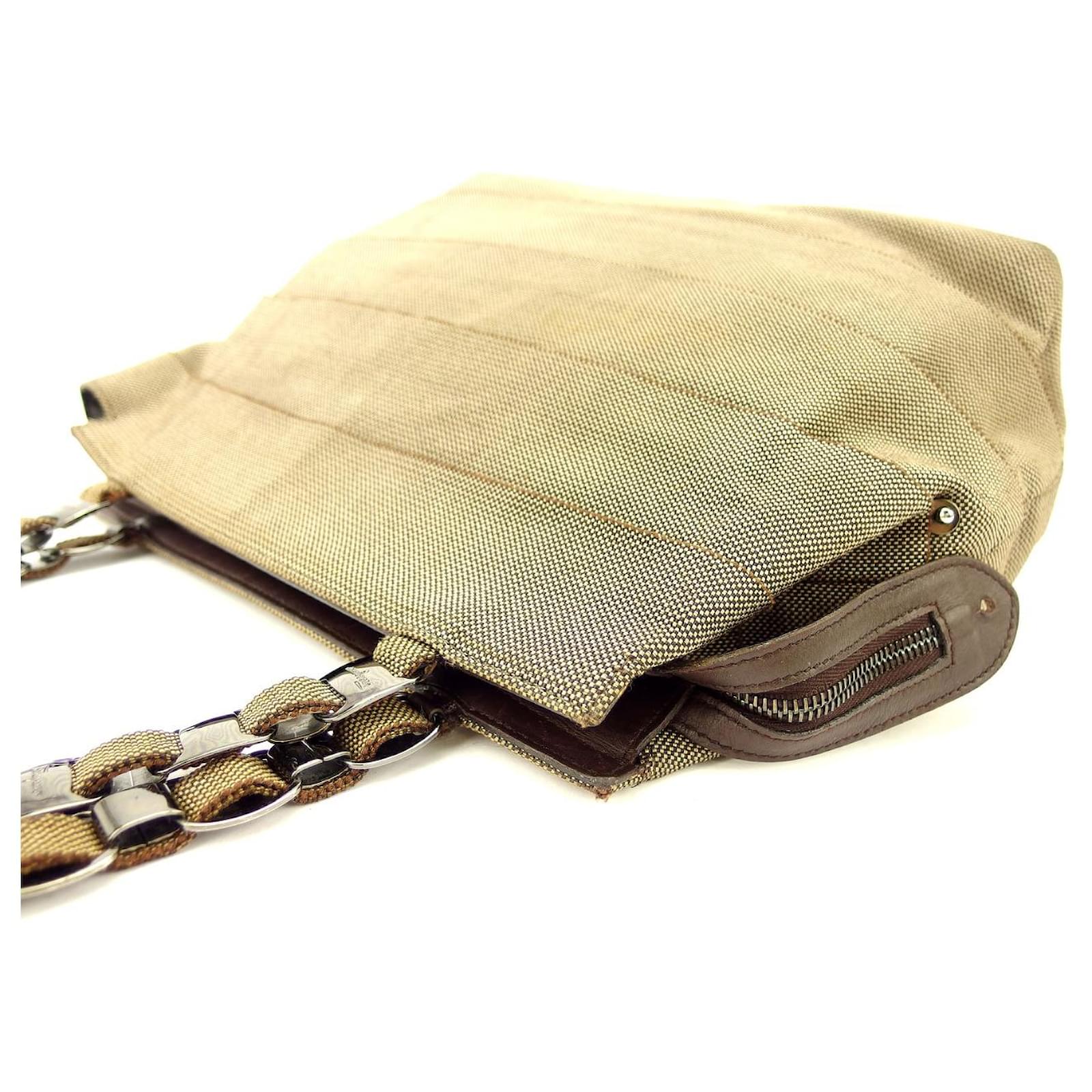 [Occasion] Salvatore Ferragamo Sac à bandoulière Chaîne Sac à ...