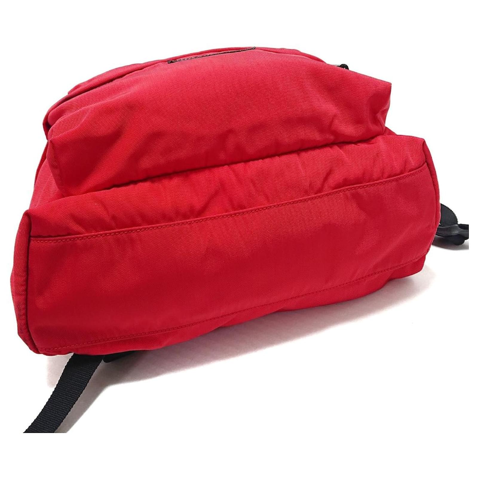 Balenciaga Explorer Red Synthetic ref.486095 - Joli Closet