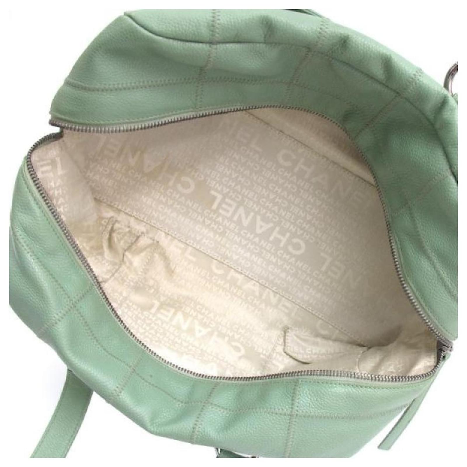 [Used] Chanel Soft Caviar, Chocolate Bar, Mini Boston ref.493521 - Joli ...