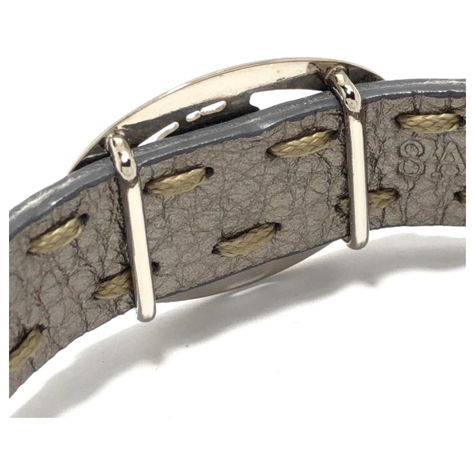 Bracelet Fendi Cuir Argenté ref.513407 - Joli Closet
