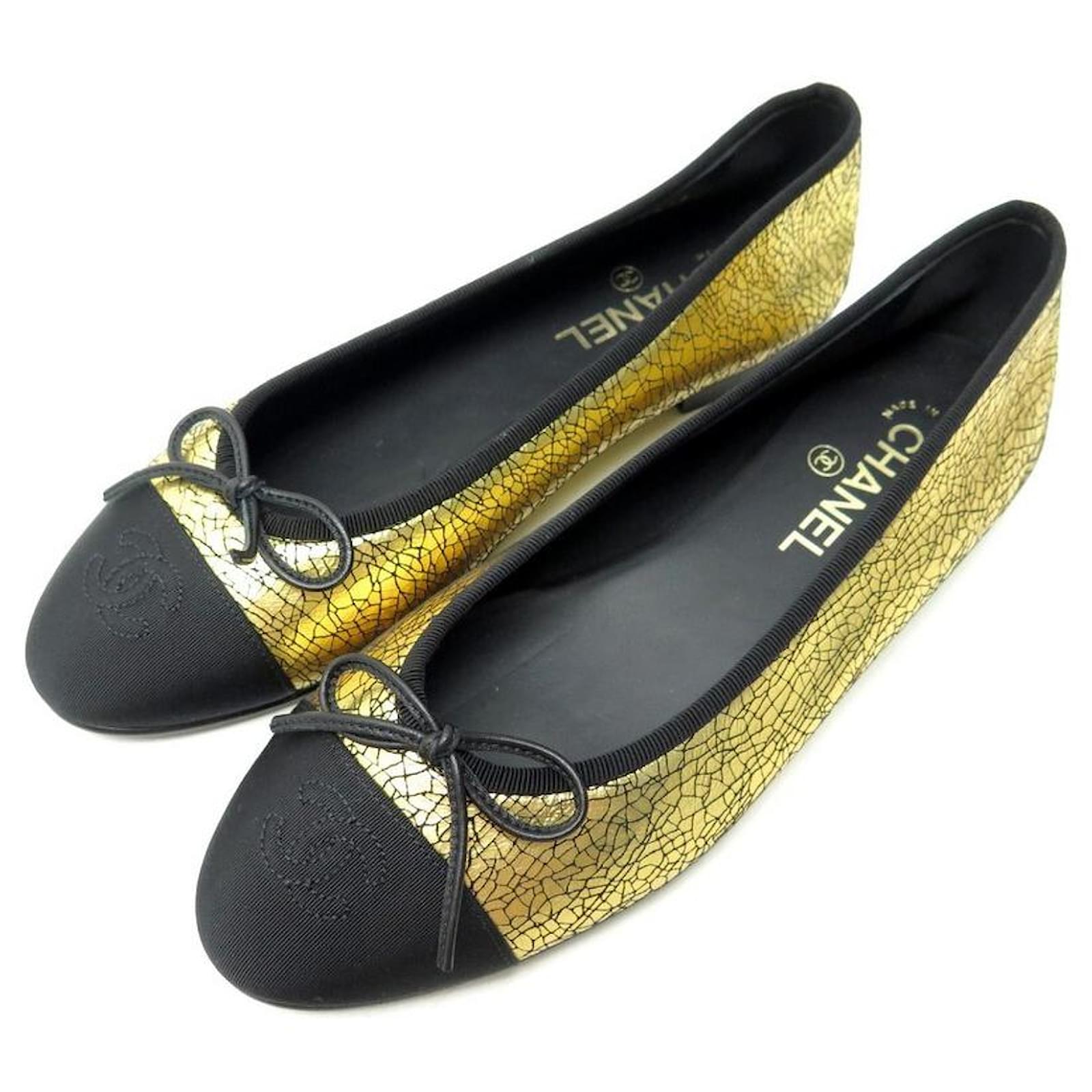NEUF CHAUSSURES CHANEL BALLERINES LOGO CC G02819 37 EN CUIR DORE NEW ...