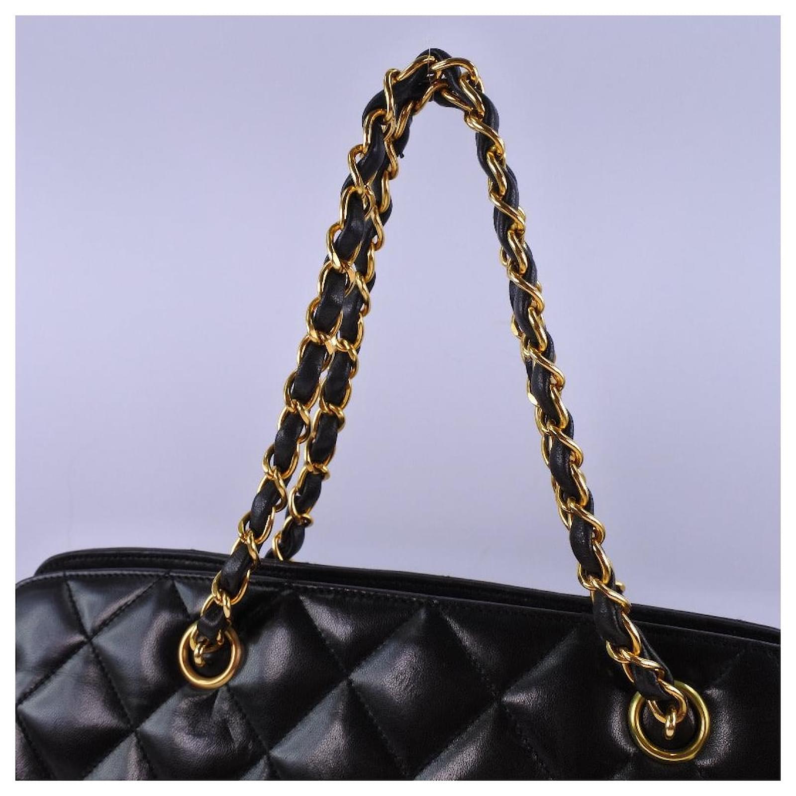 Chanel Matrasse Black Leather ref.522653 - Joli Closet