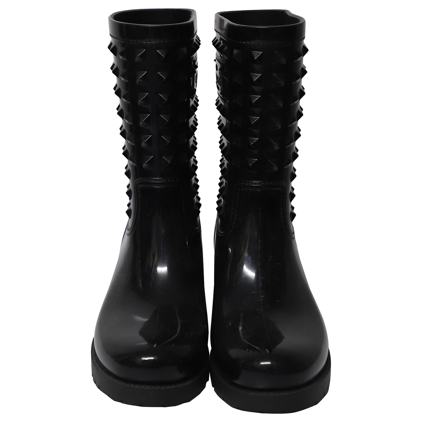 Valentino Garavani Rock Stud Rain Boots in Black Rubber ref.529252 ...
