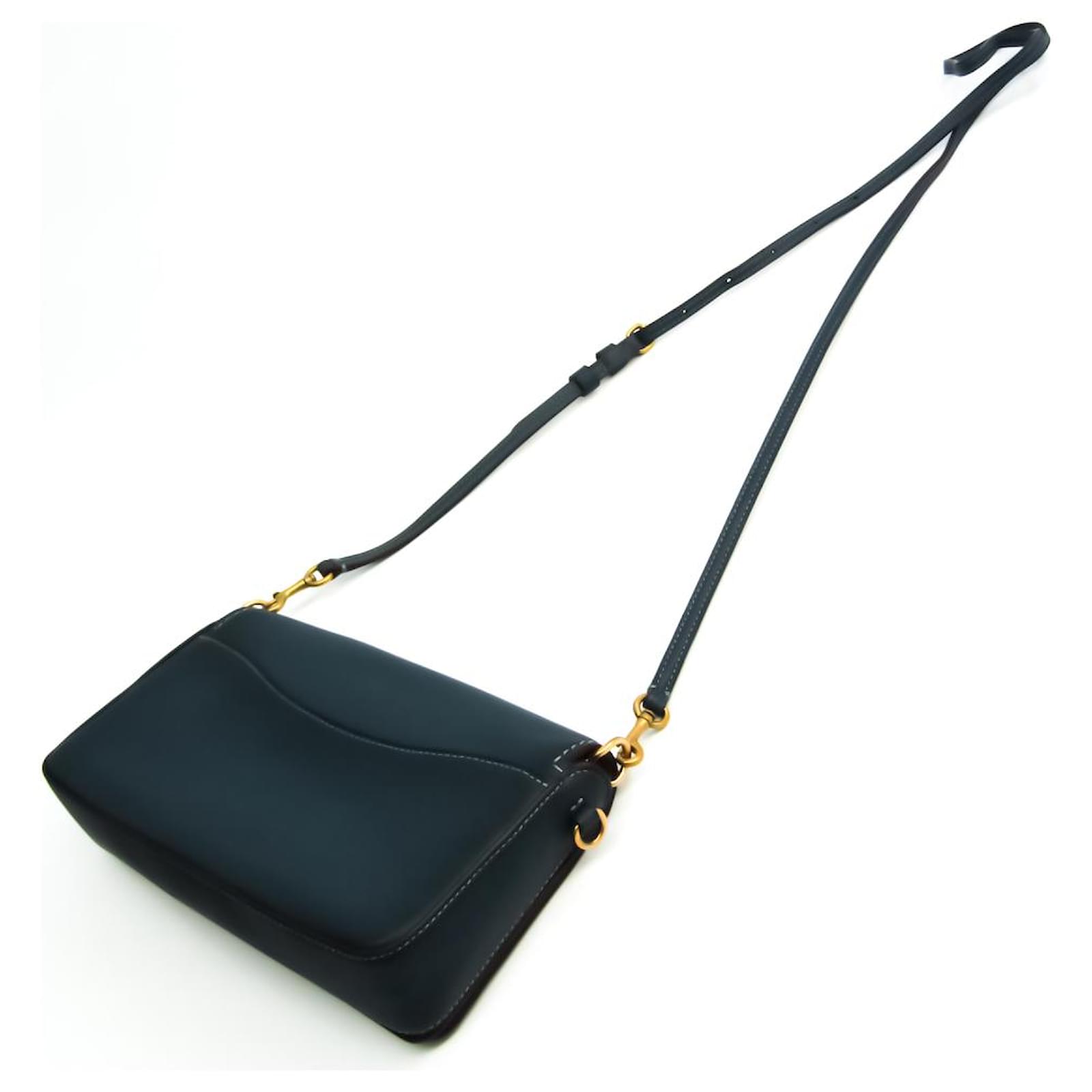 Coach Dinky Navy blue Leather ref.536062 - Joli Closet